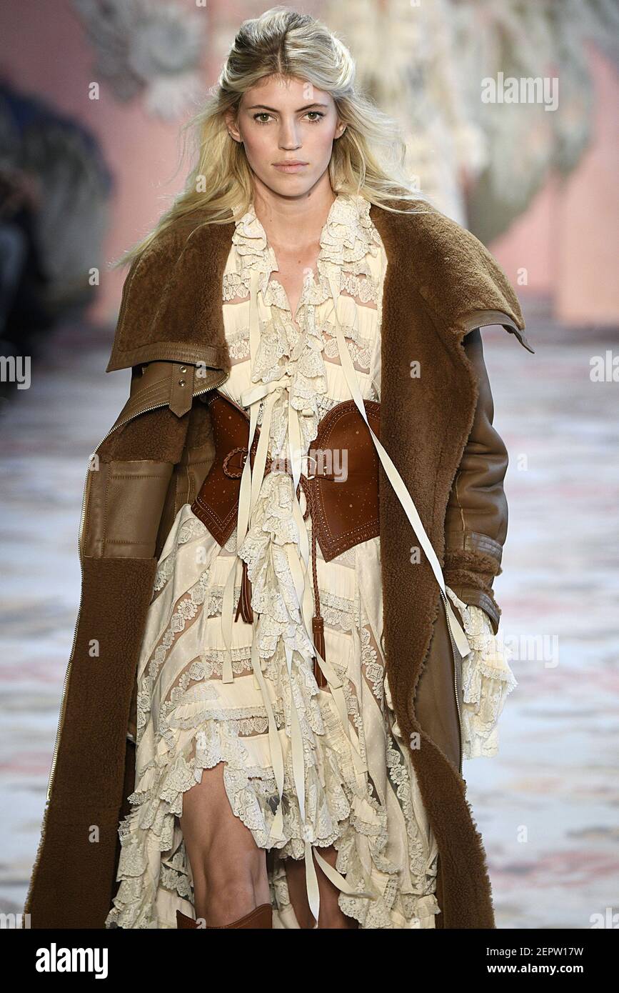 Model Devon Windsor walks on the runway during the Zimmermann Fashion ...