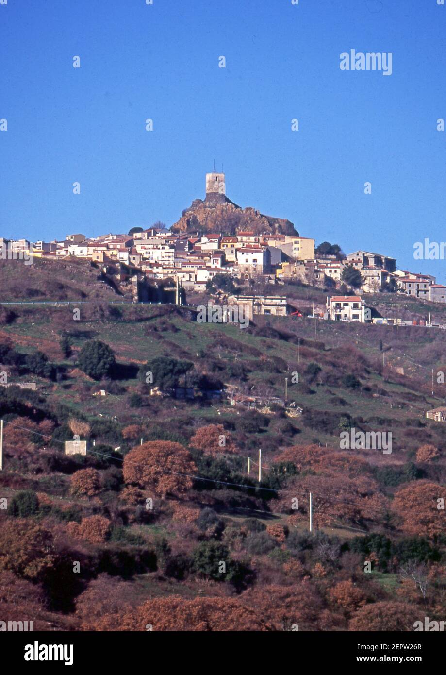 Osilo hi-res stock photography and images - Alamy