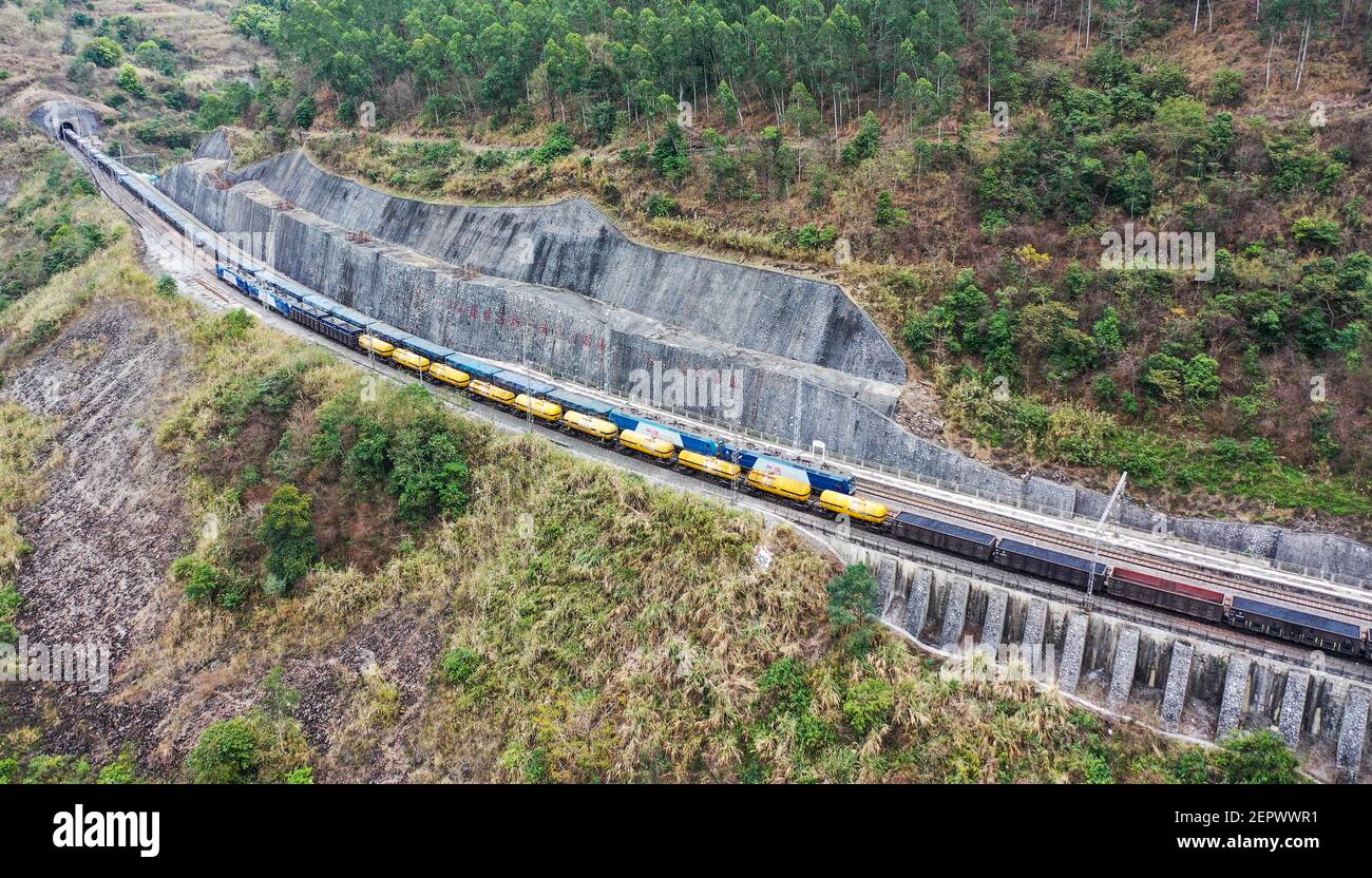 Two trains running hi-res stock photography and images - Alamy