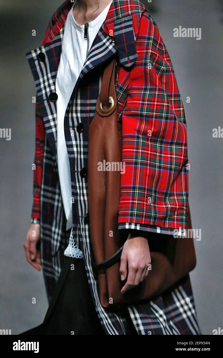 Model Natalie Ogg walking on the runway during the Burberry Womenswear ...