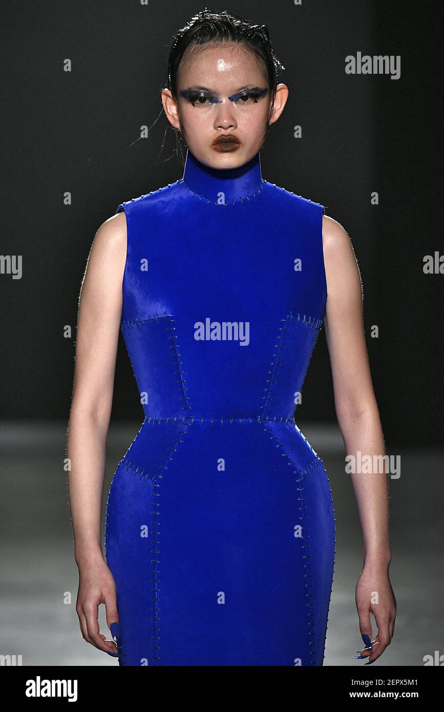 Model Xie Chaoyu walks on the runway during the Gareth Pugh Fashion ...