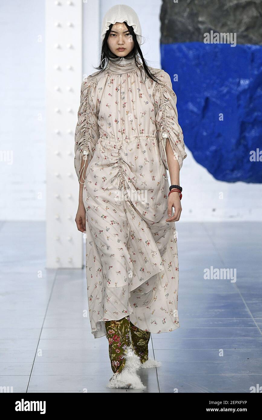 Model He Cong walks on the runway during the Preen by Thornton Bregazzi ...