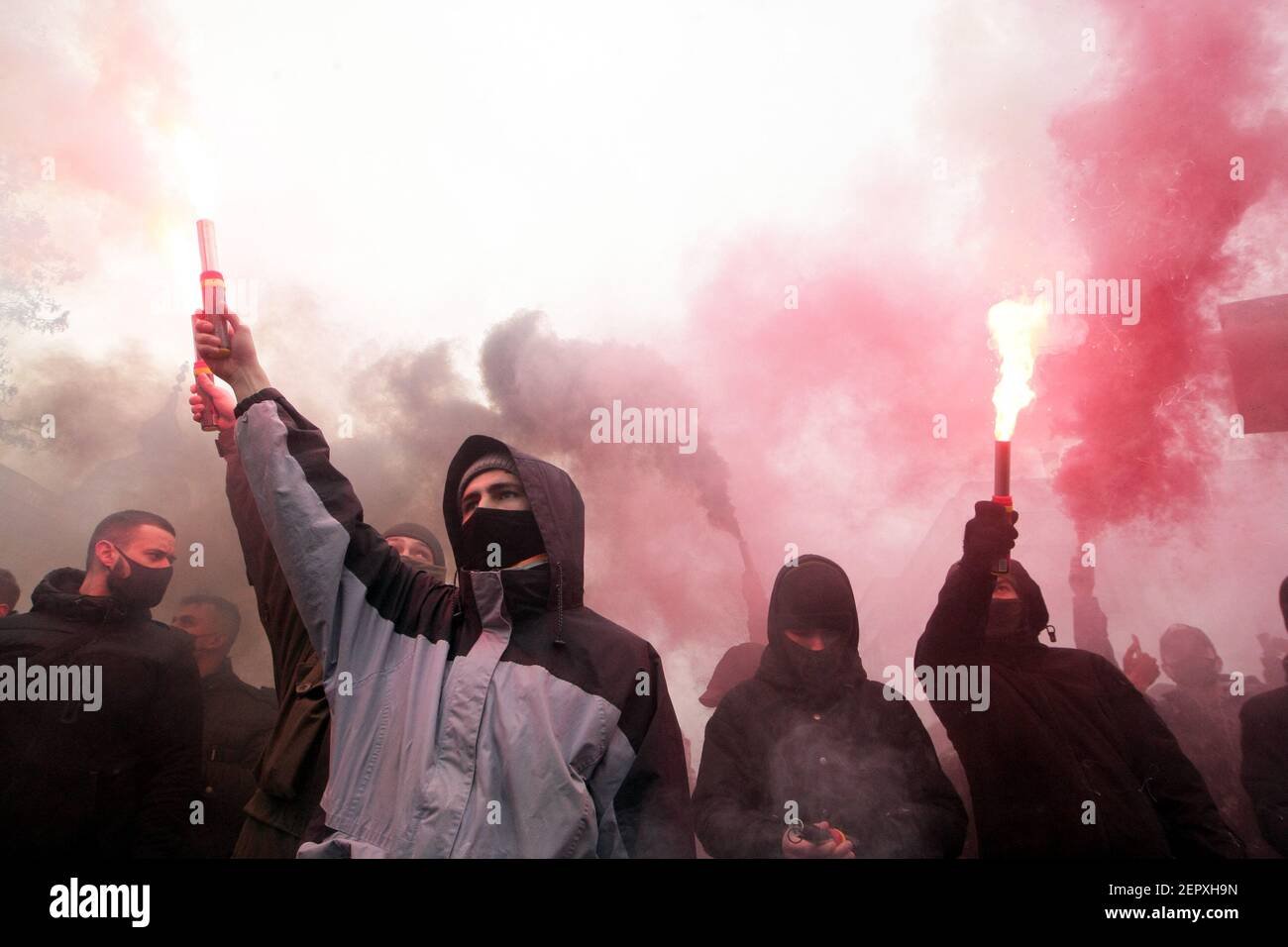 Red flares hi-res stock photography and images - Alamy