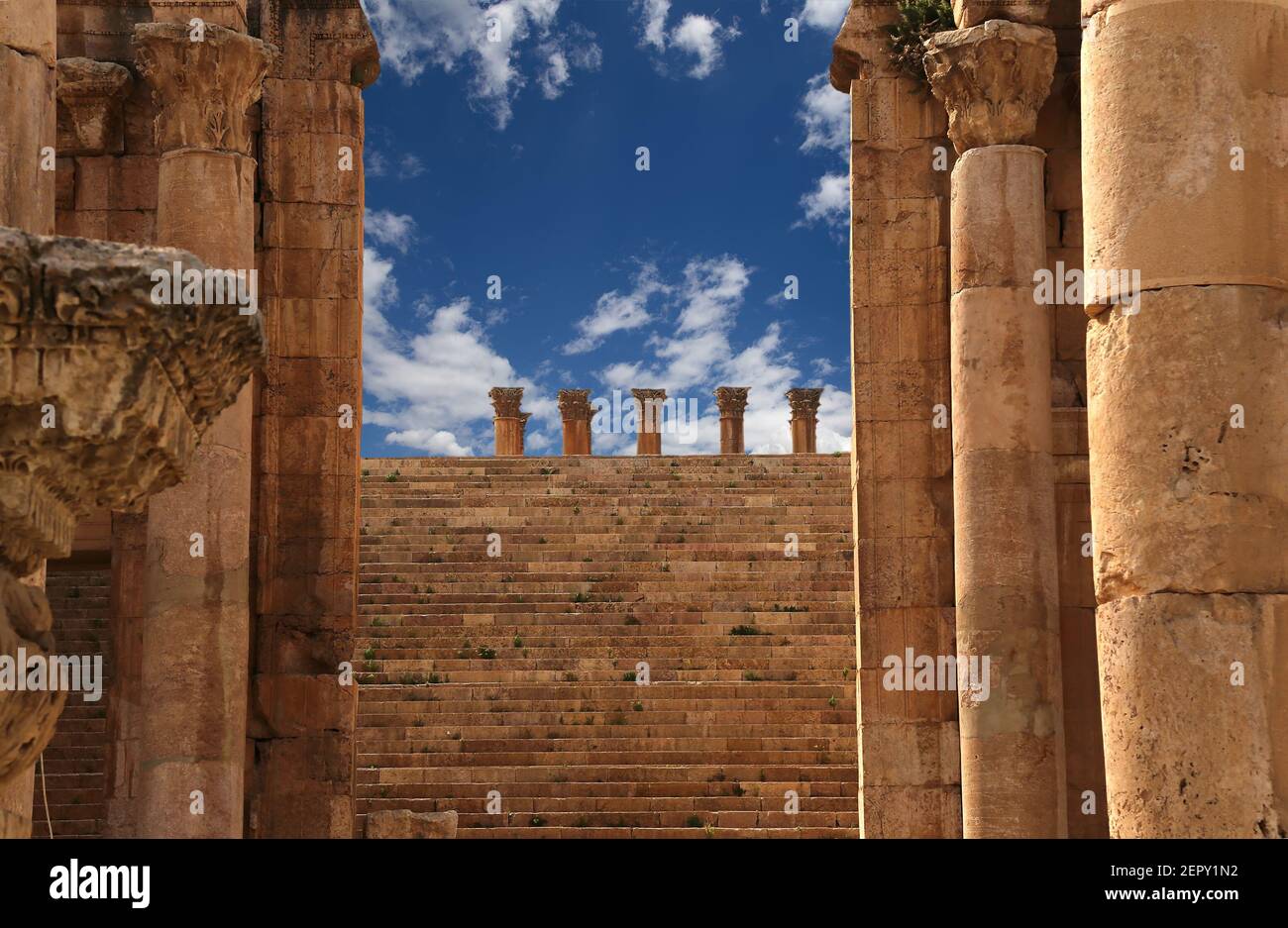 Roman Columns in the Jordanian city of Jerash (Gerasa of Antiquity ...