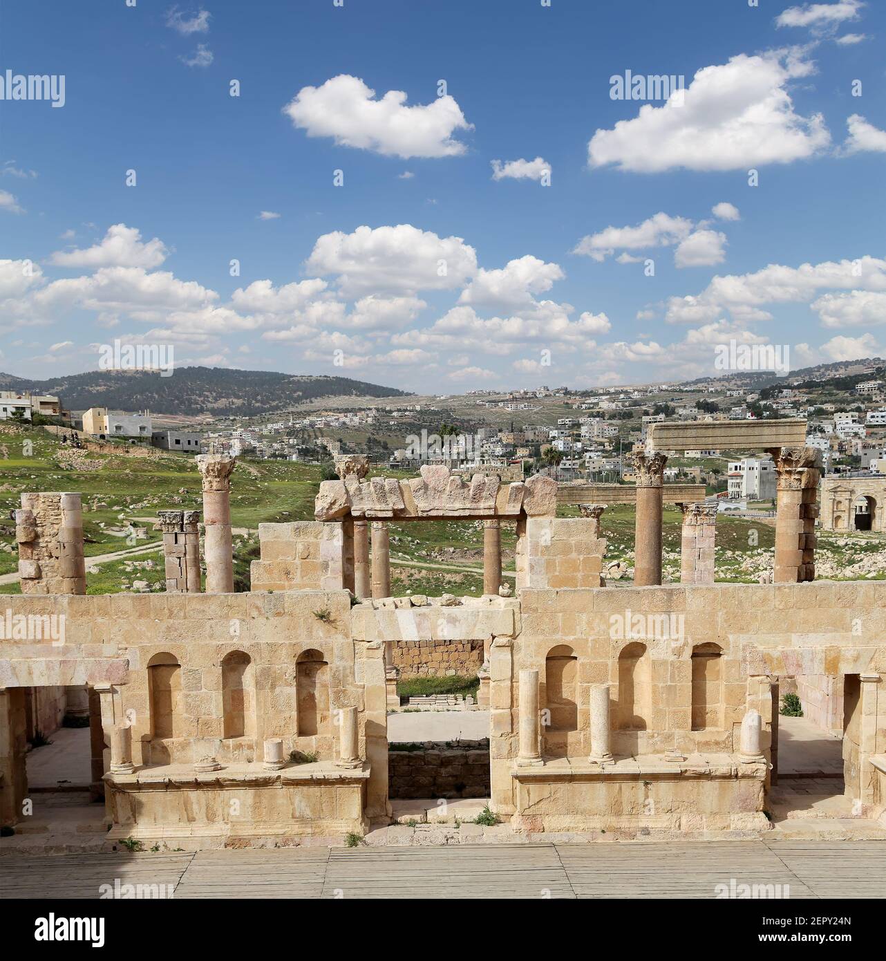 Roman ruins in the Jordanian city of Jerash (Gerasa of Antiquity ...
