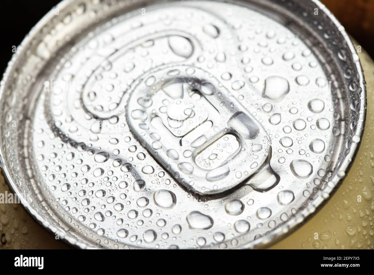 Cold metal beer can with water drops. Alcoholic drink. Canned drinks ...