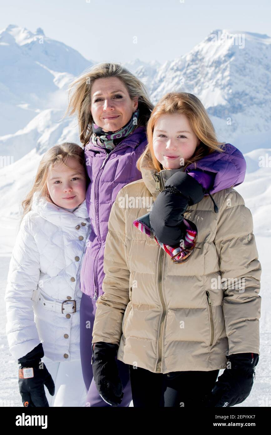 Queen Maxima with their daughters Princess Amalia, Princess Alexia and ...