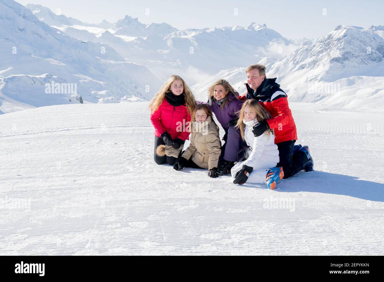 King Willem-Alexander and Queen Maxima with their daughters Princess ...