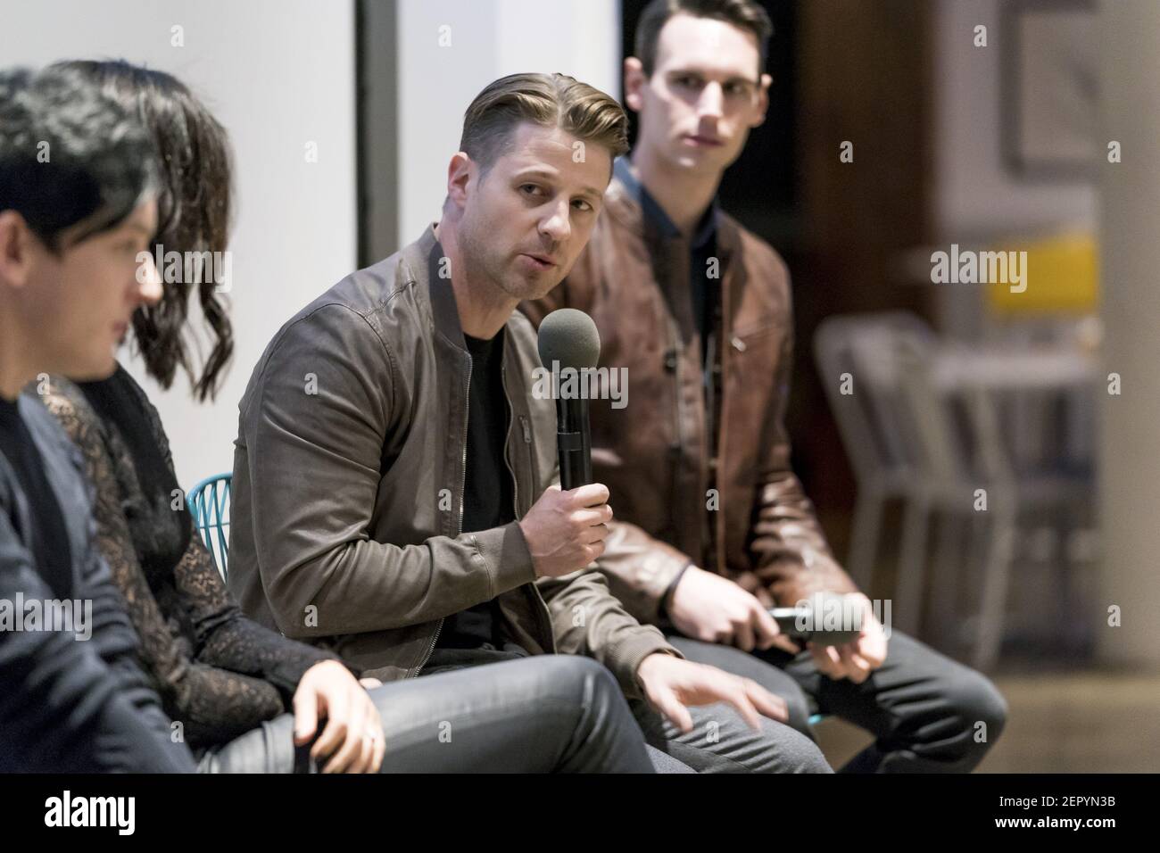 NEW YORK - FEBRUARY 26: Robin Lord Taylor, Morena Baccarin, Ben ...