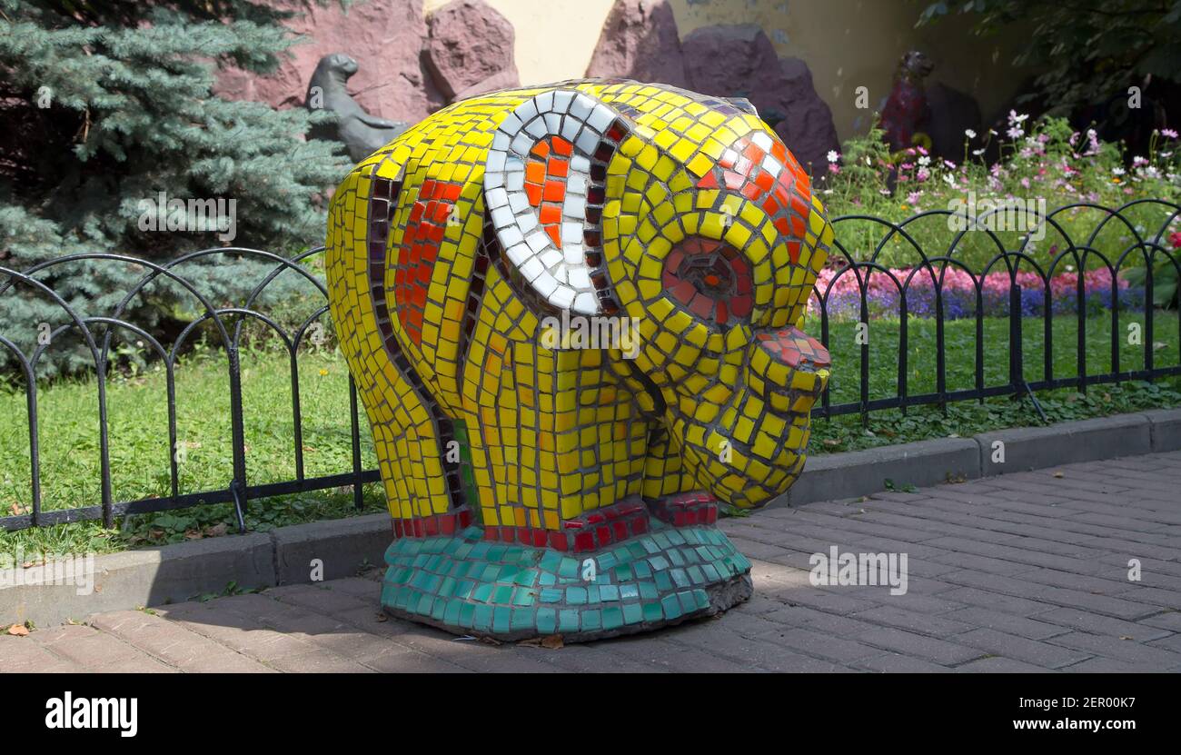 Elephant sculpture. Moscow Zoo, Russia. Moscow Zoo - the first zoo in ...
