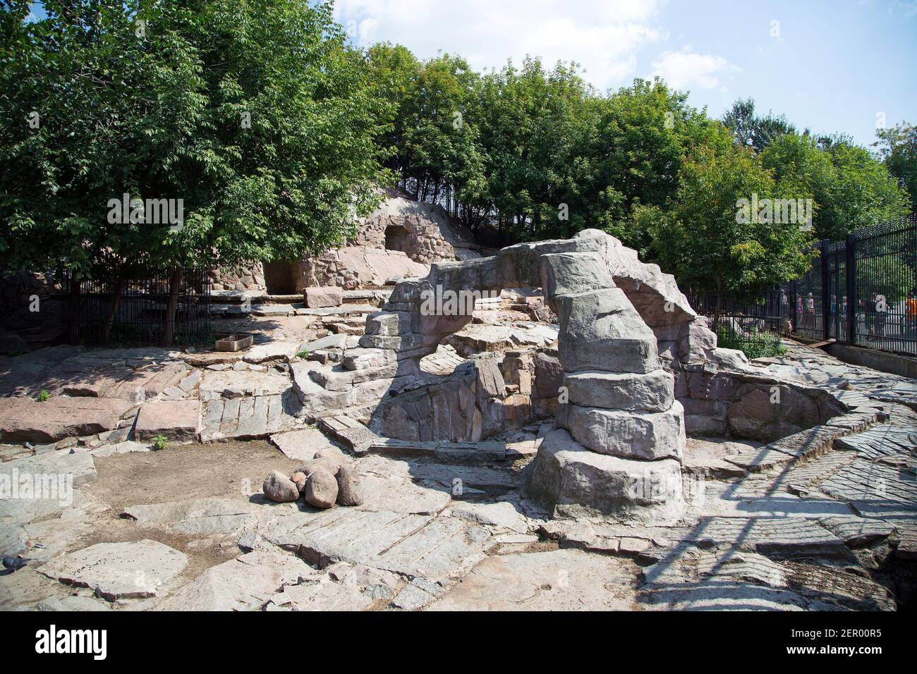 Moscow Zoo, Russia. Moscow Zoo - the first zoo in Russia was opened in ...