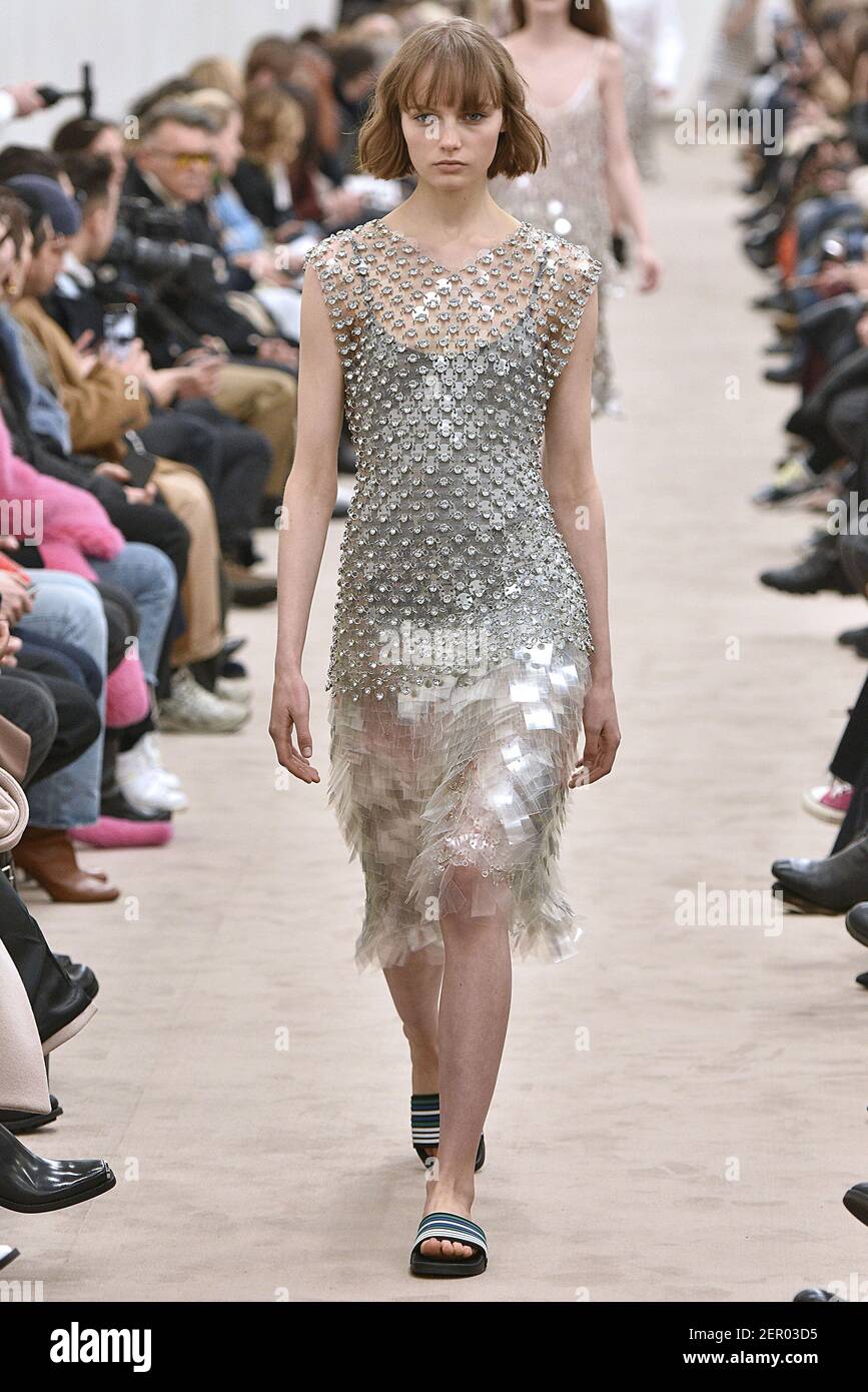Model Fran Summers walks on the runway during the Paco Rabanne Fashion Show during Paris Fashion ...