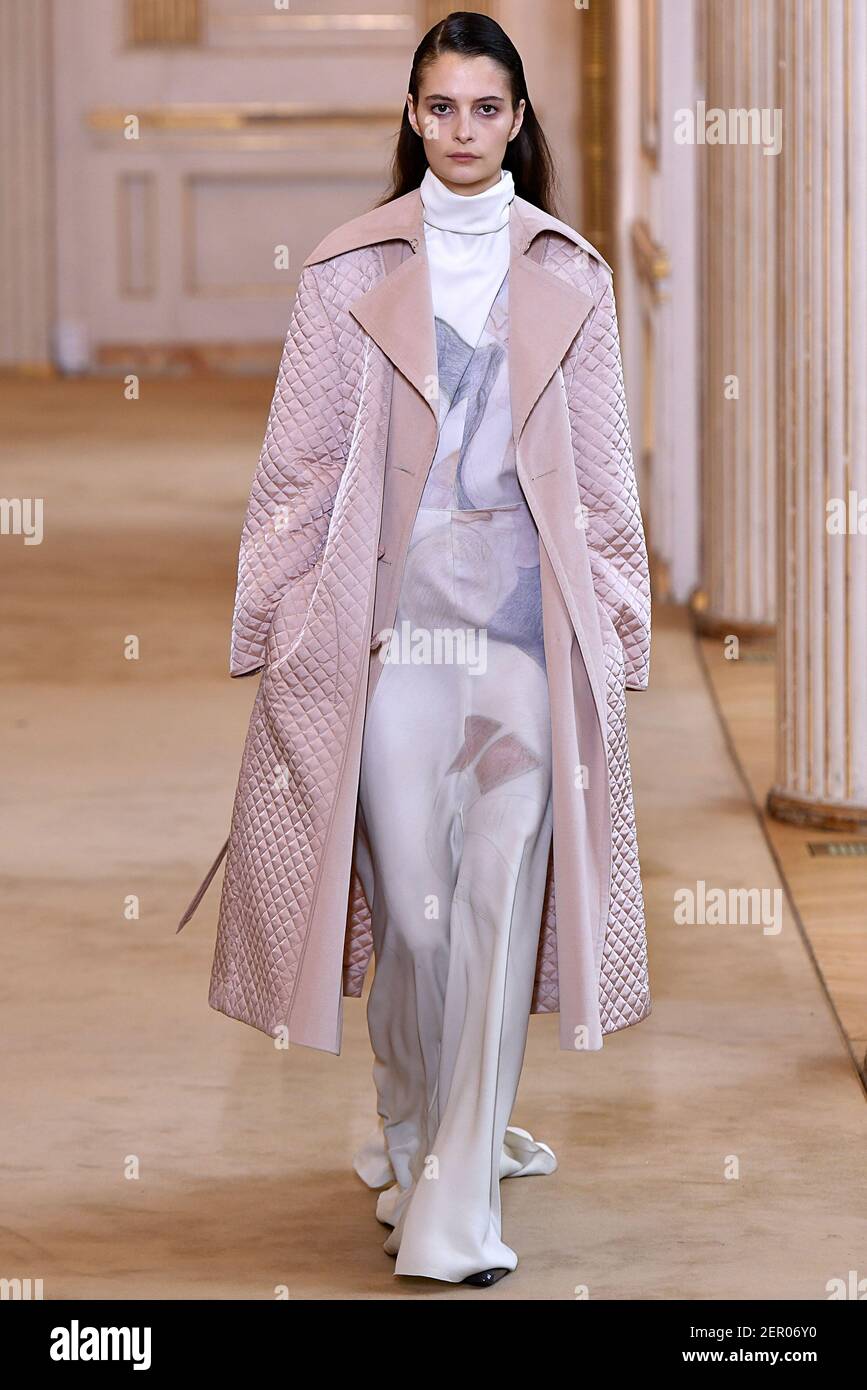 Model Suzie Bird walks on the runway during the Nina Ricci Fashion Show ...