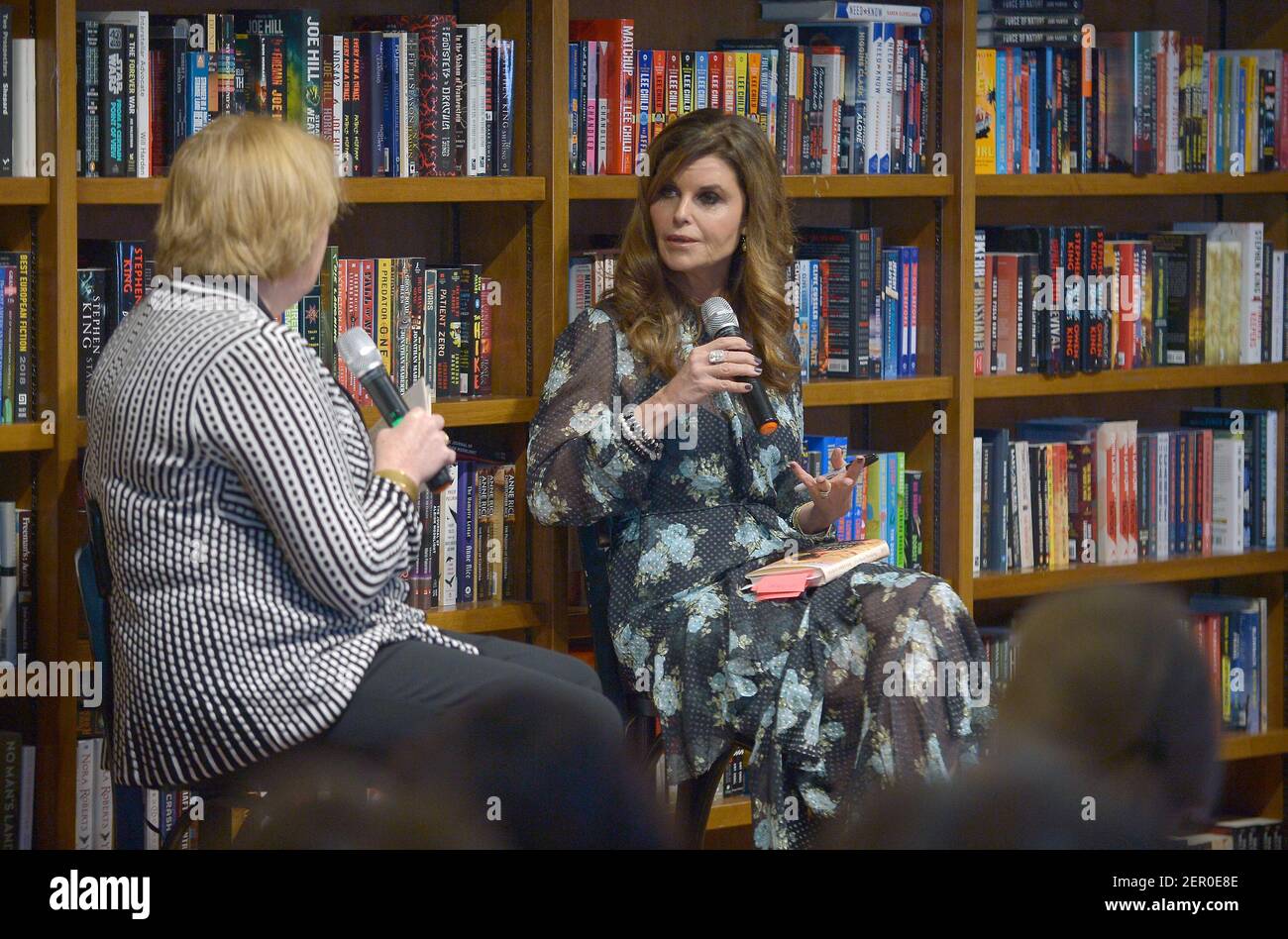 Author, Award-winning journalist and producer Maria Shriver in ...