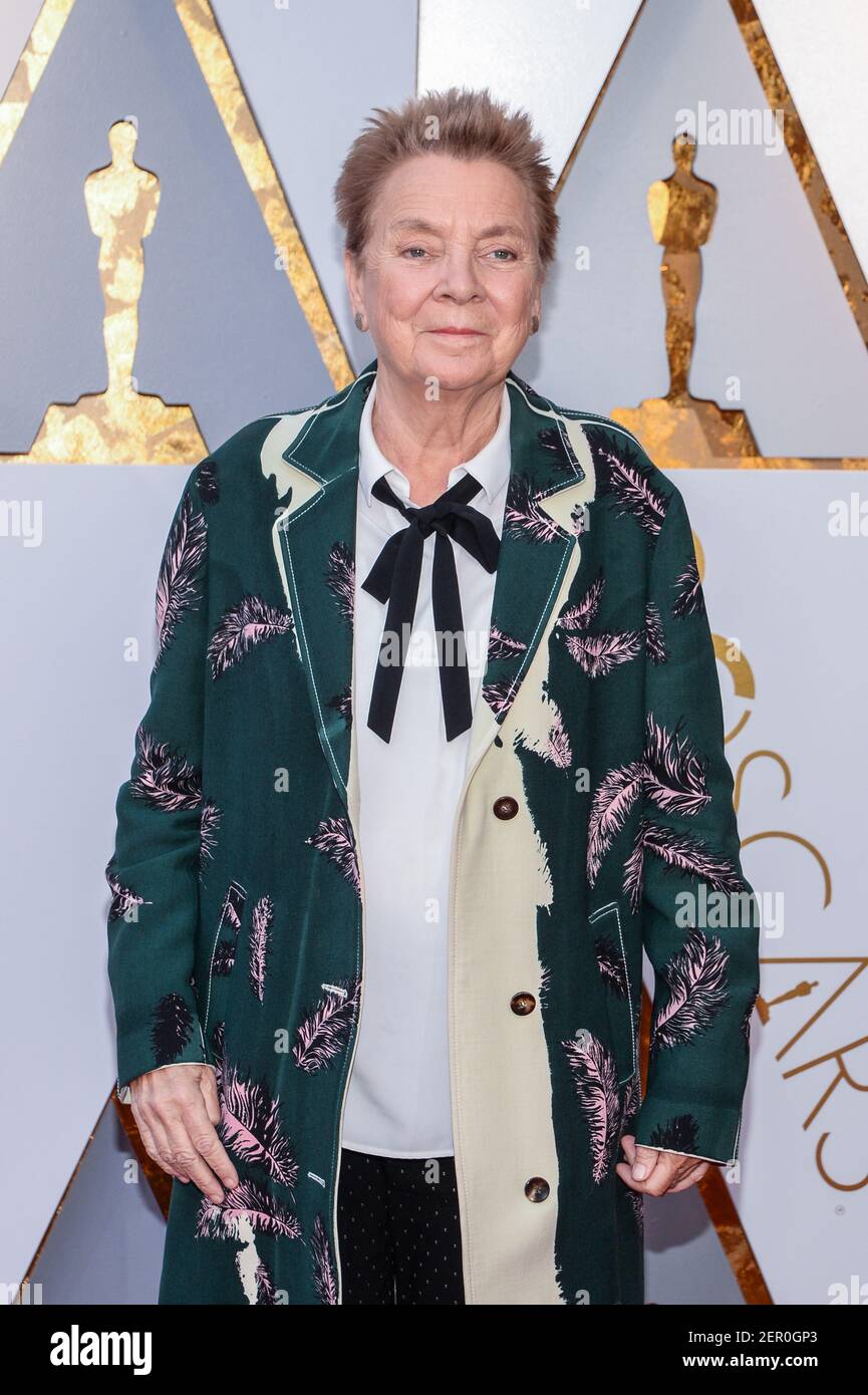 Sandy Martin walking on the red carpet during the 90th Academy Awards ...
