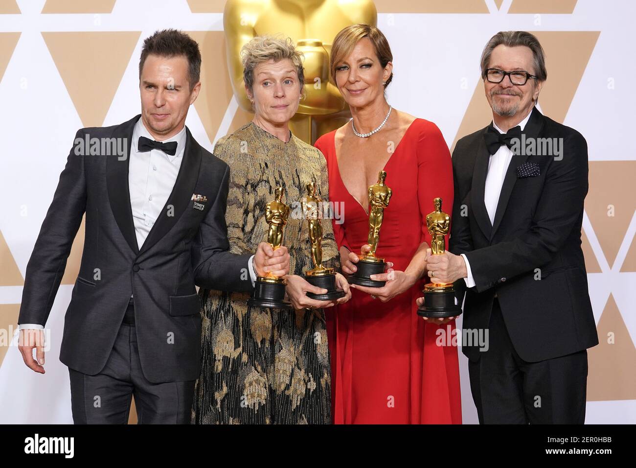 Sam Rockwell, Frances McDormand, Allison Janney, and Gary Oldman posing ...