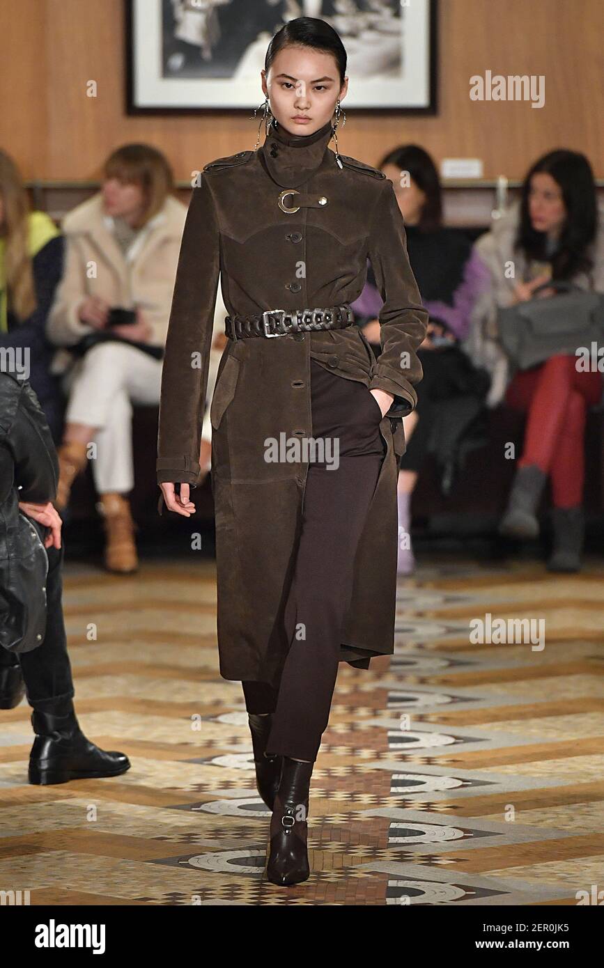 Model He Cong walks on the runway during the Altuzarra Fashion Show ...