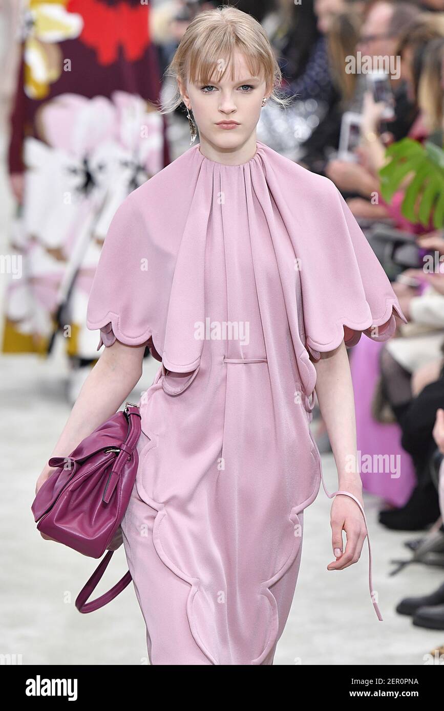 Model Hannah Motler walks on the runway during the Valentino Fashion ...