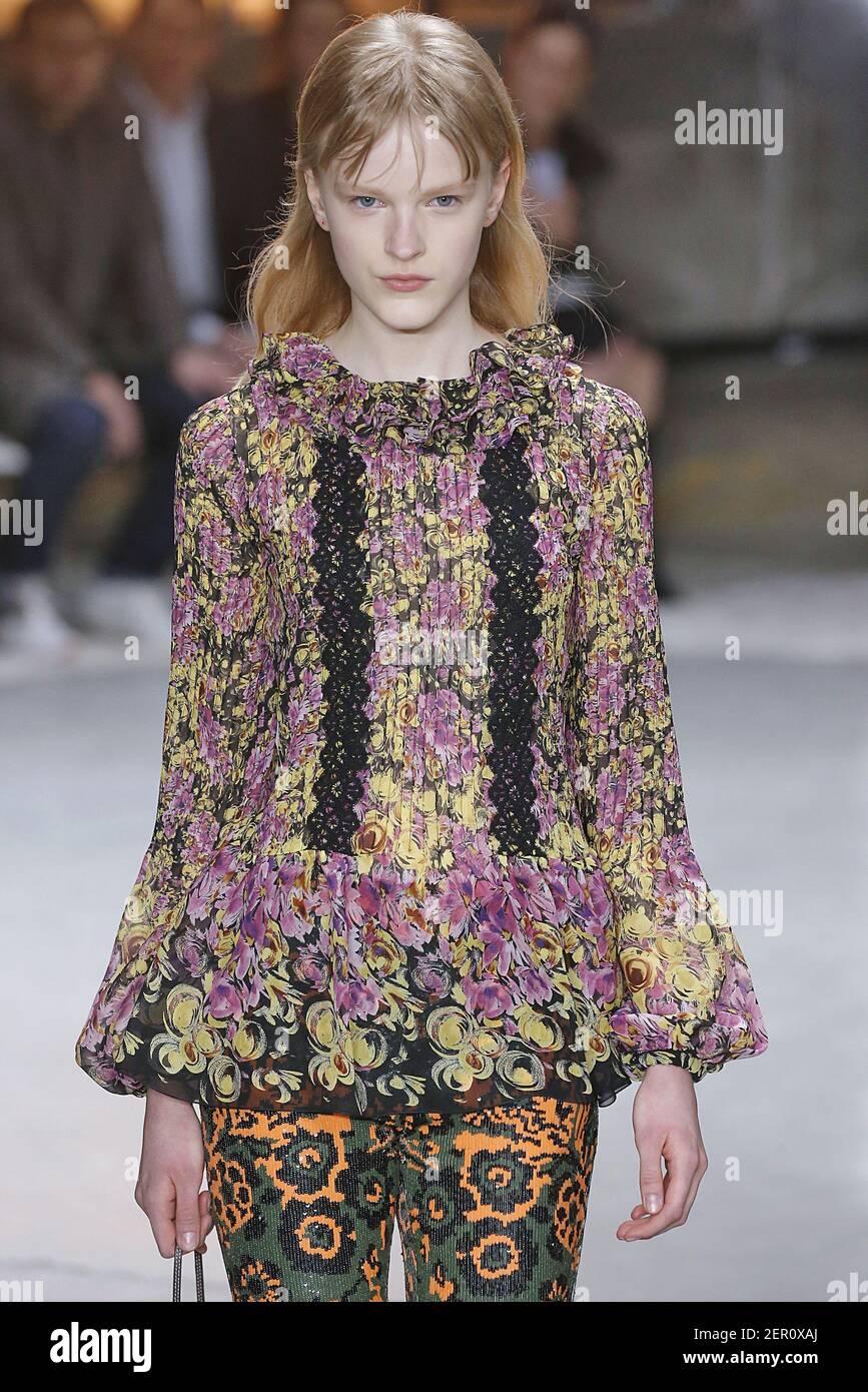 Model Hannah Motler walks on the runway during the Giambattista Valli ...