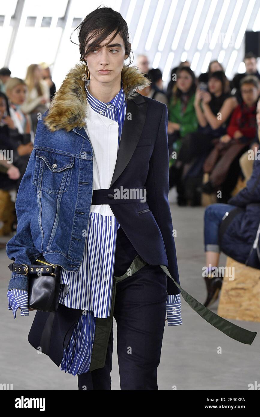 Model Amanda Googe walks on the runway during the Sacai Fashion Show ...