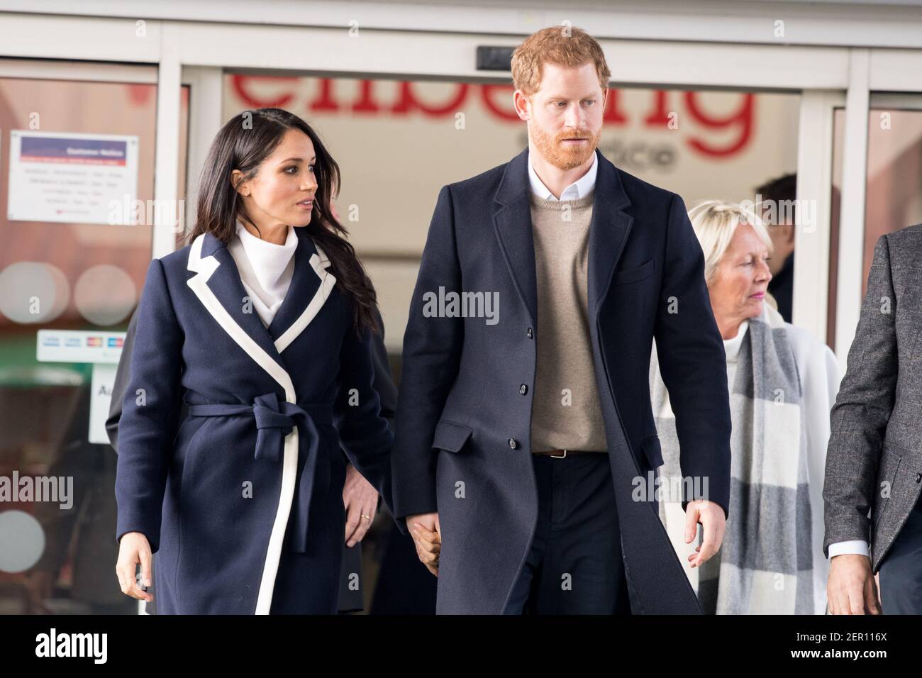 Prince Harry and Meghan Markle visit Nechells Wellbeing Centre to join ...