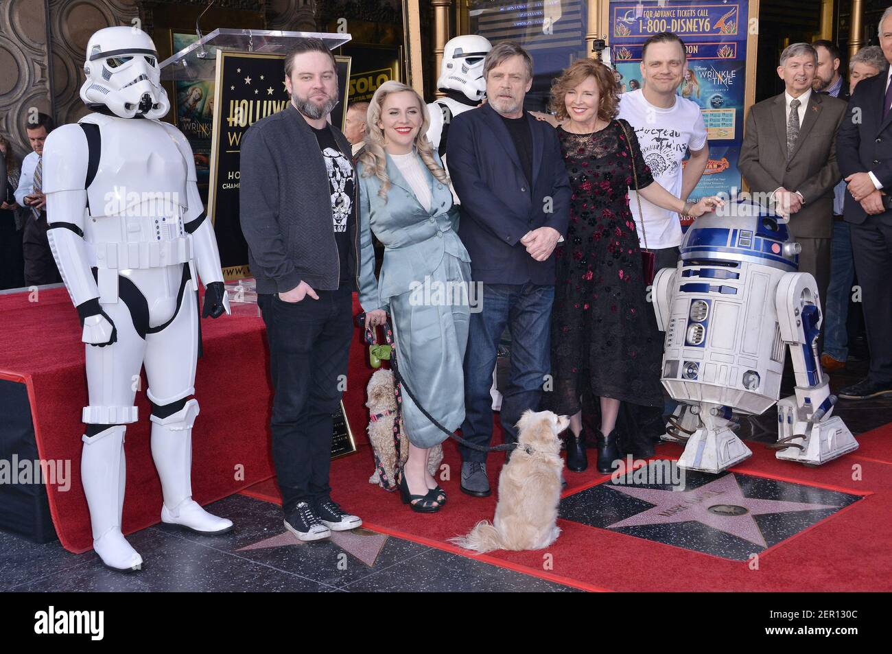(L-R) Nathan Hamill, Chelsea Hamill, Mark Hamill, Marilou York and ...