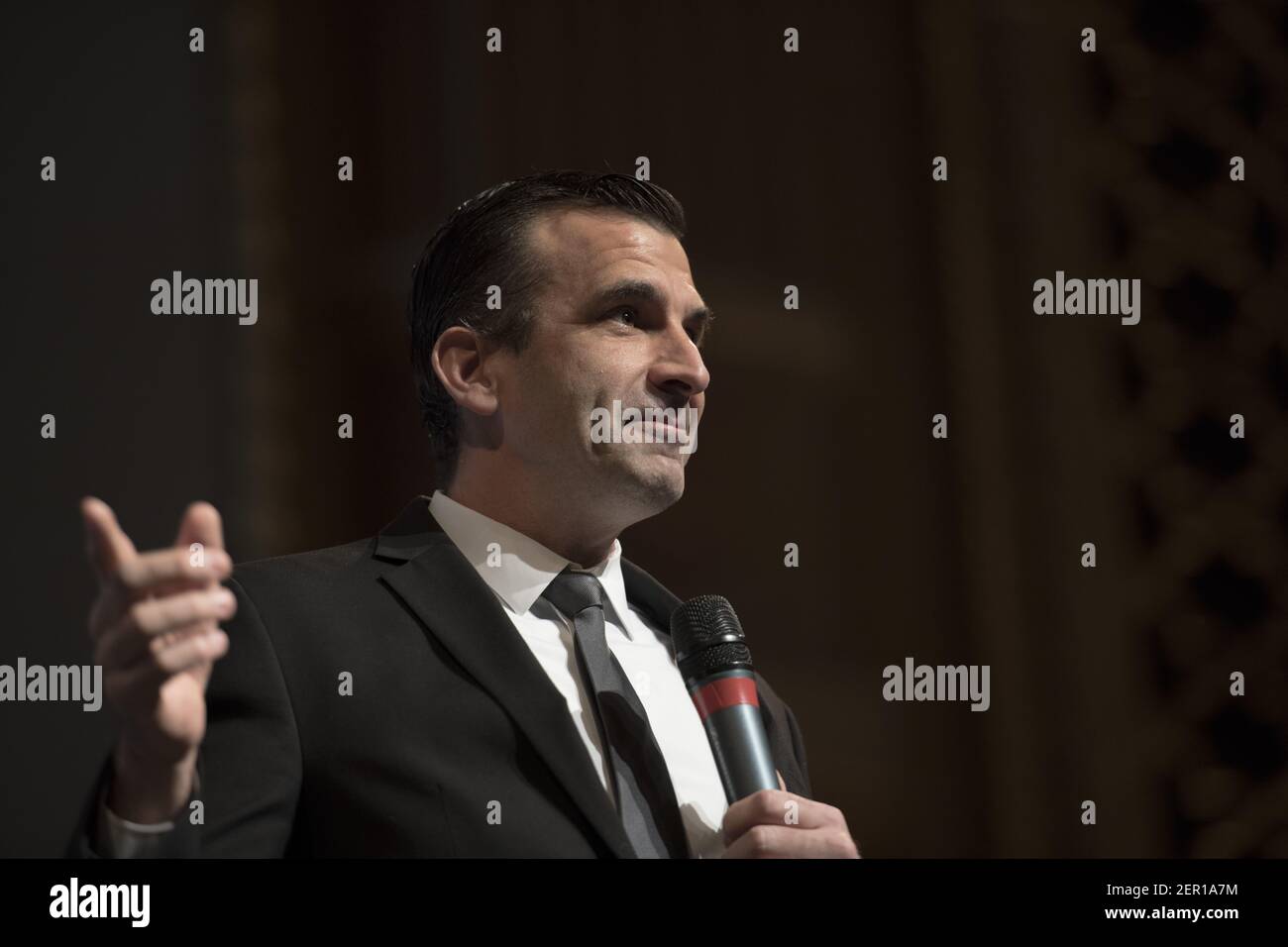 San Jose Mayor Sam Liccardo speaks to audience during the Maverick ...