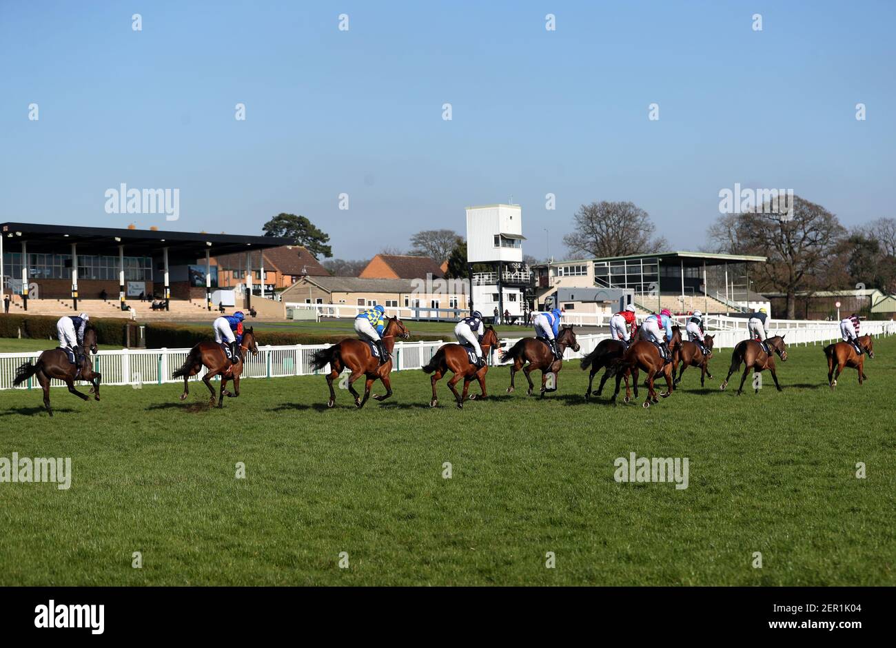 Grandstand at hereford racecourse hi-res stock photography and images ...