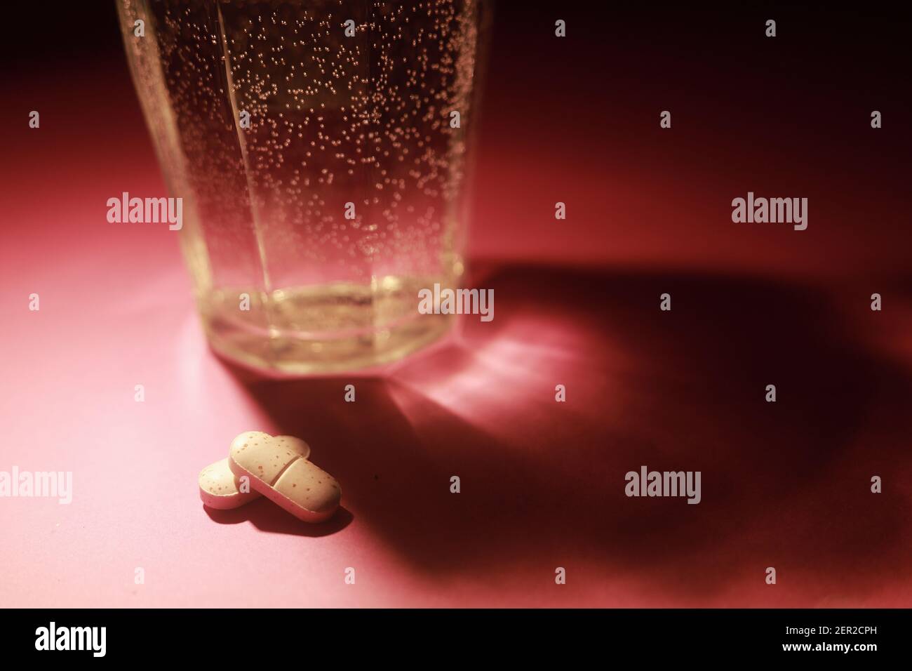 Prescription glass hi-res stock photography and images - Alamy