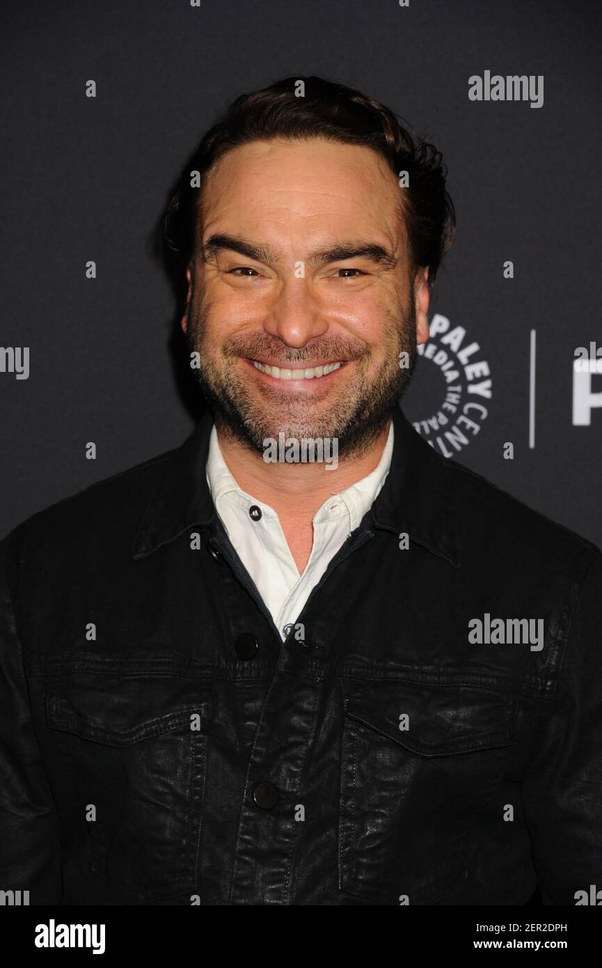 Johnny Galecki Young