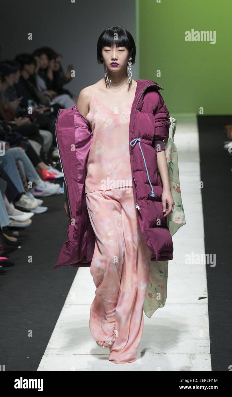 A model walks on the cat walk during a 2018 F/W Hera Seoul Fashion Week ...