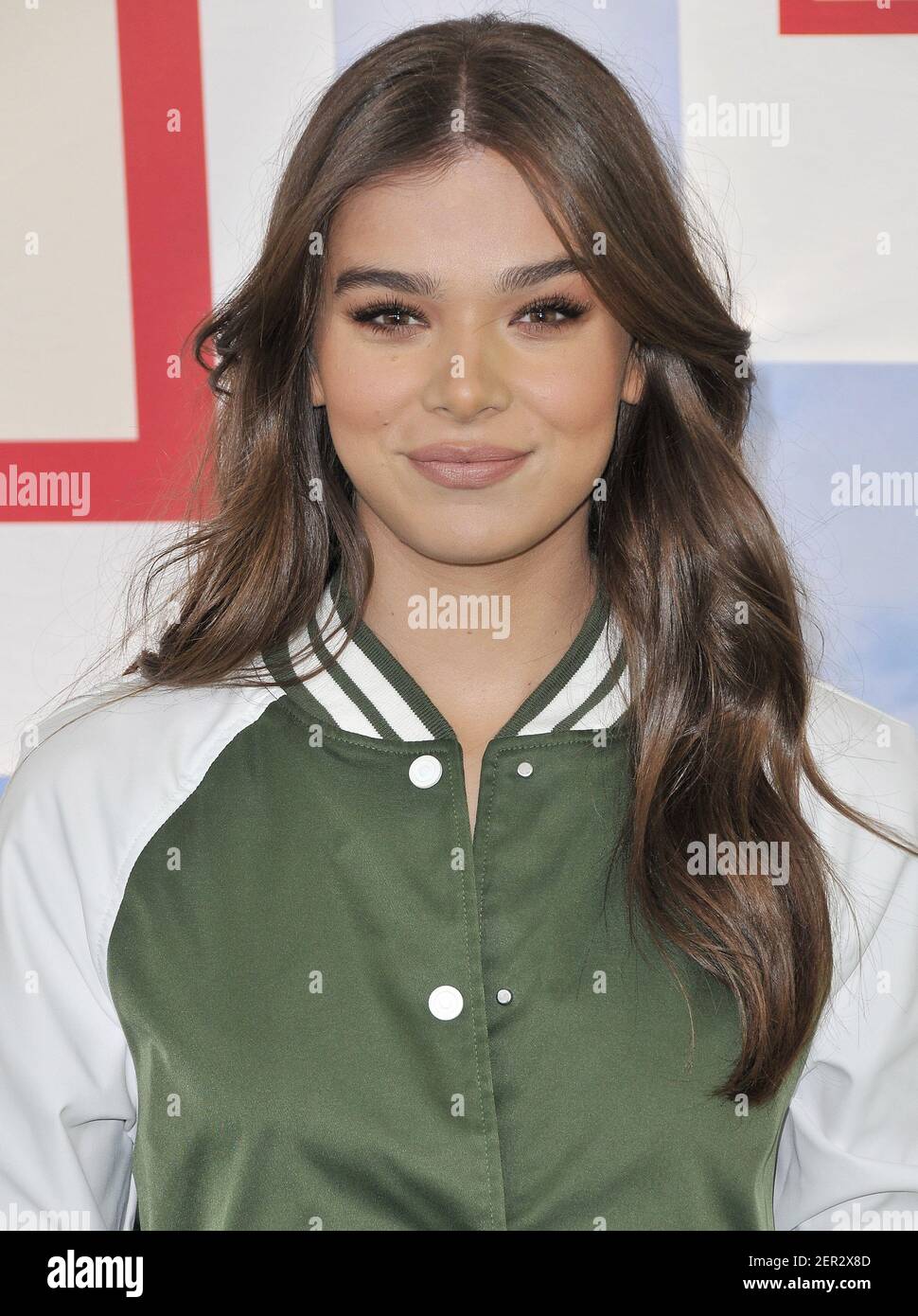 Hailee Steinfeld arrives at the Hunter For Target Ultimate Family ...