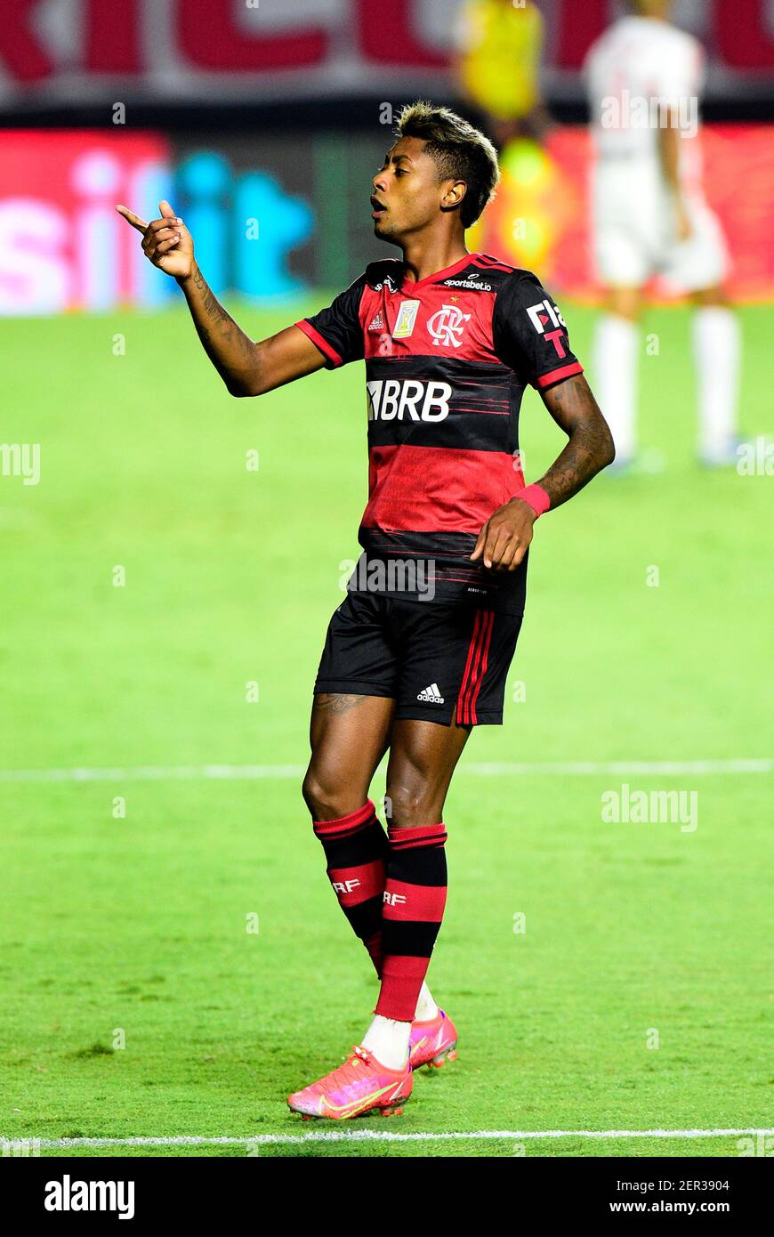 SAO PAULO, BRAZIL - FEBRUARY 25: Bruno Henrique of CR Flamengo ...
