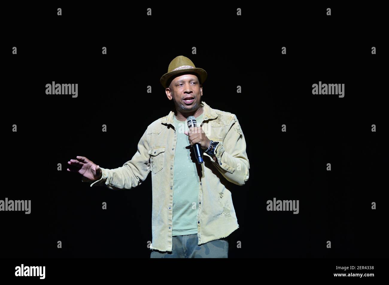 Comedian Jay Phillips performs during Katt Williams 11:11 RNS World ...