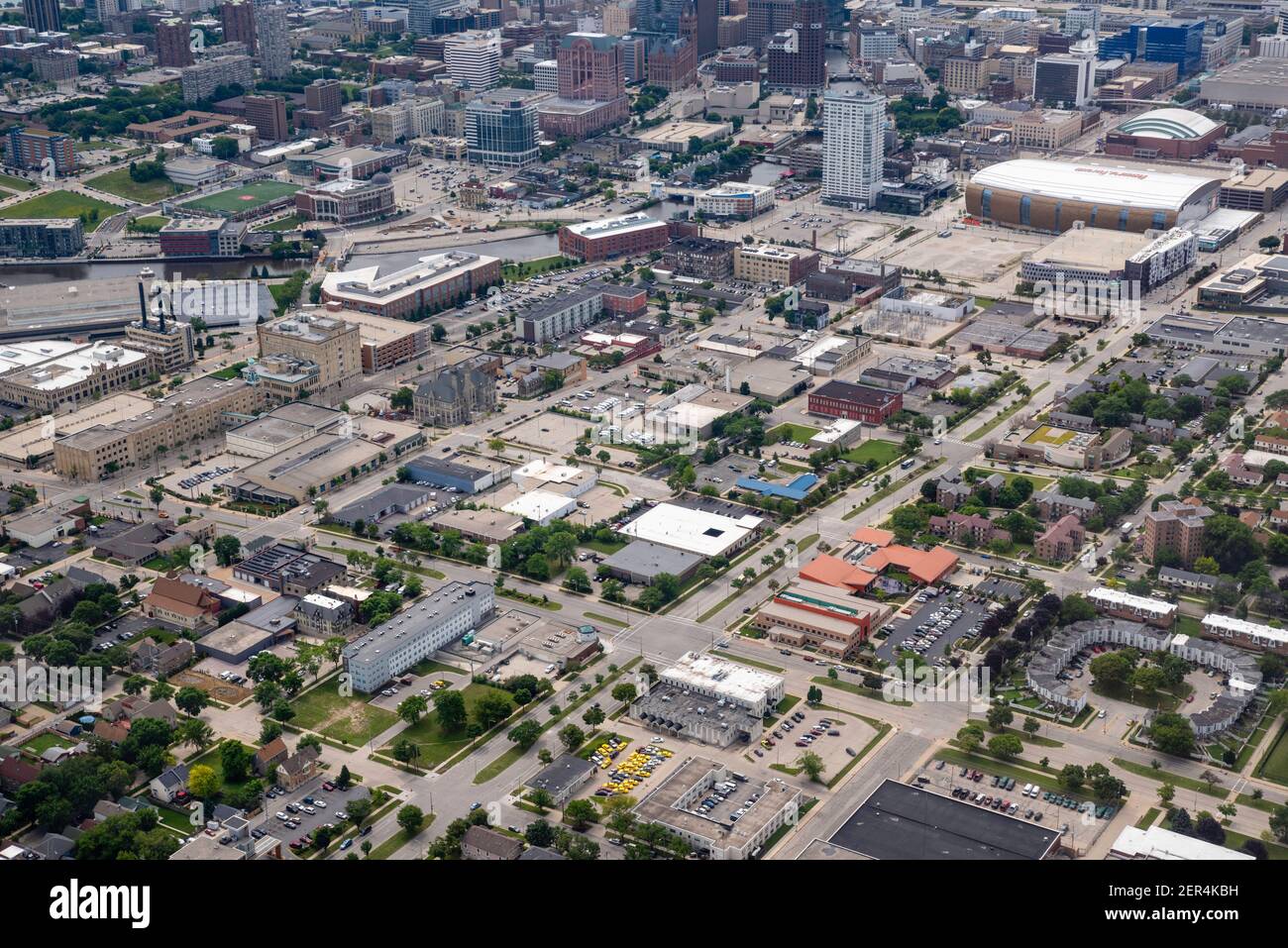 Downtown milwaukee aerial hi-res stock photography and images - Alamy