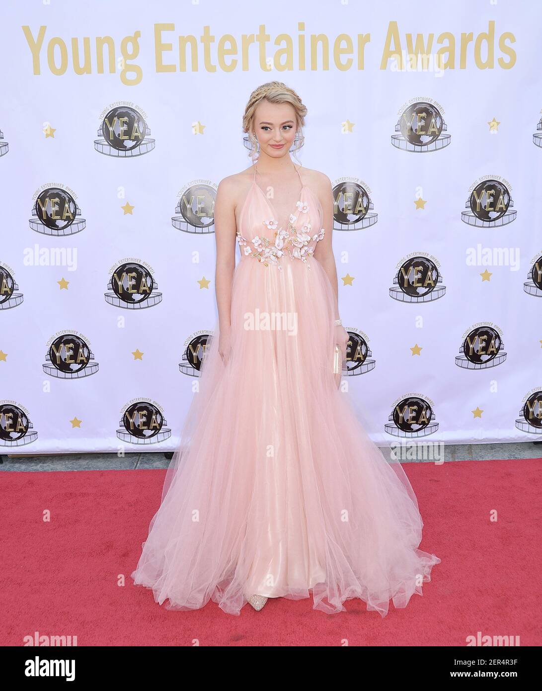 Savannah Kennick arrives at The 3rd Annual Young Enterainer Awards held ...