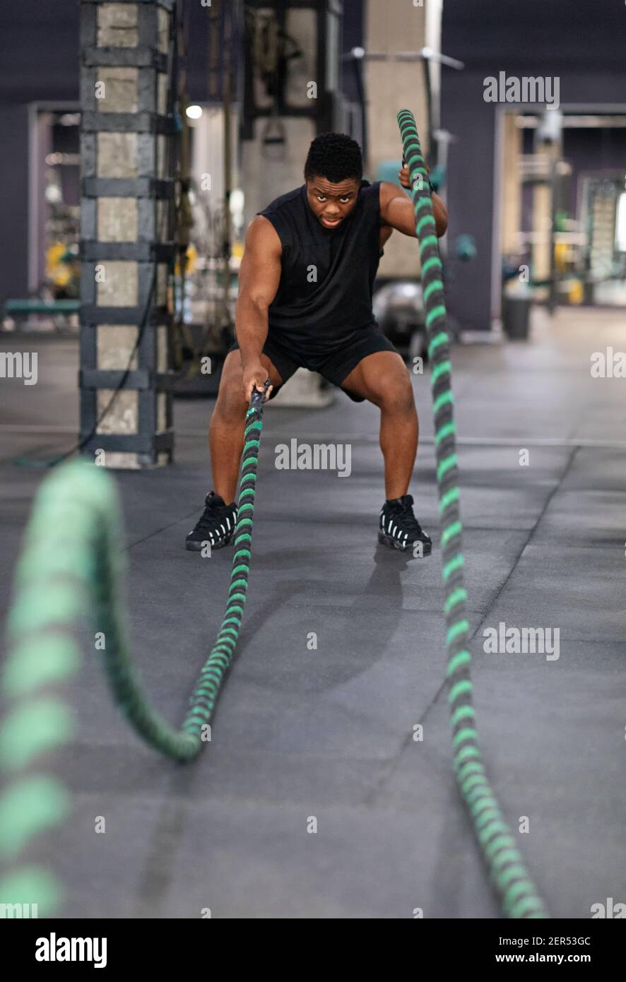 Guy ropes hi-res stock photography and images - Alamy