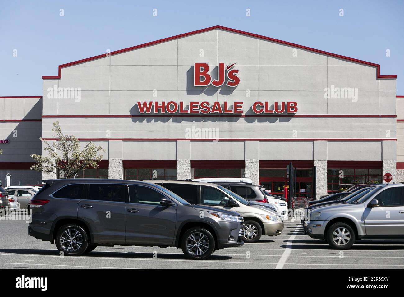 A Logo Sign Outside Of A Bjs Wholesale Club Retail Store Location In