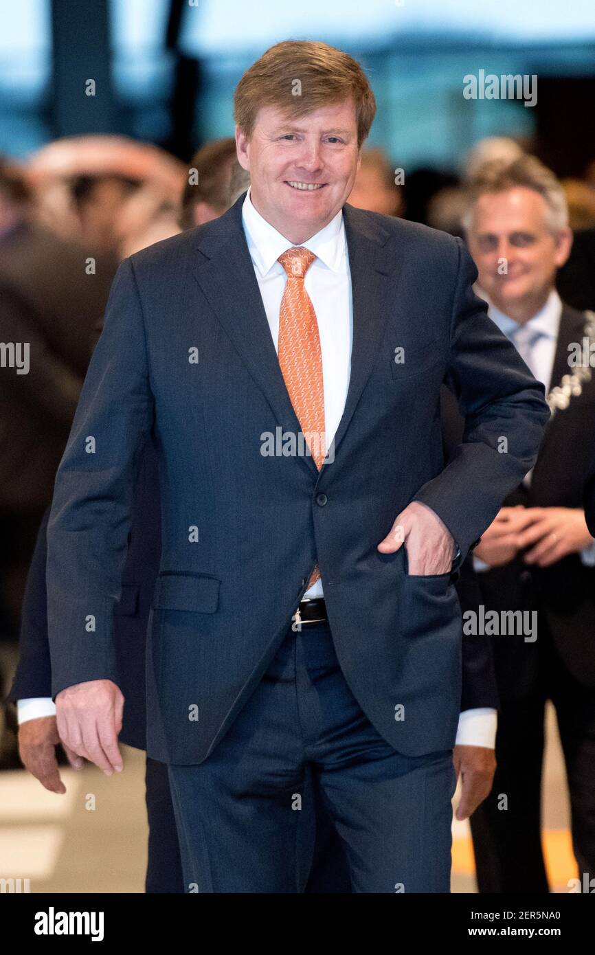 King Willem Alexander opens exhibition 'Willem' in National Military ...