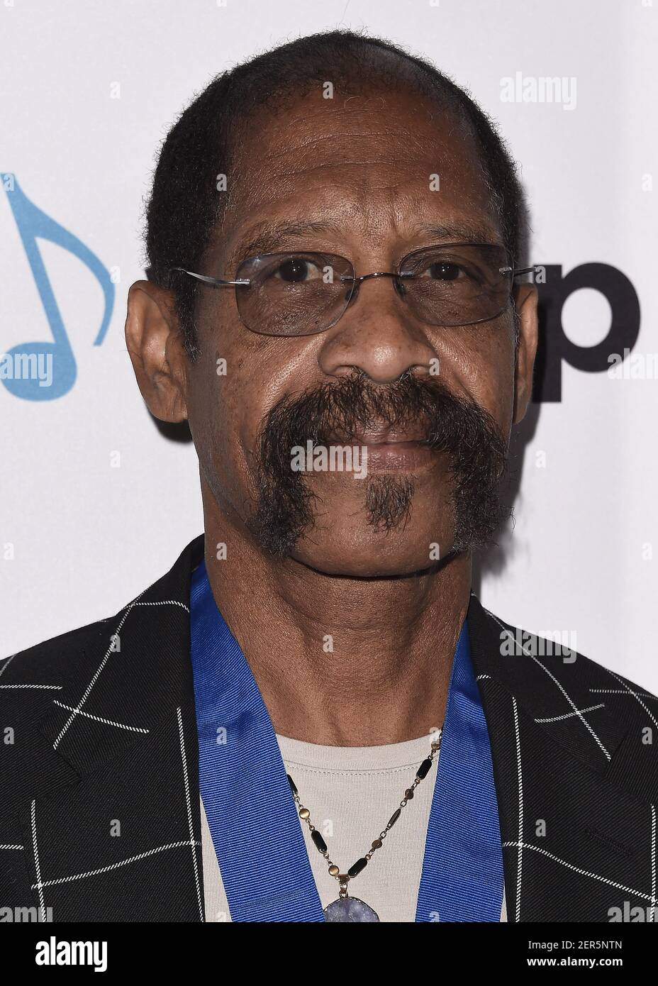 BEVERLY HILLS, CA - APRIL 23: Lonnie Jordan at the 35th Annual ASCAP ...