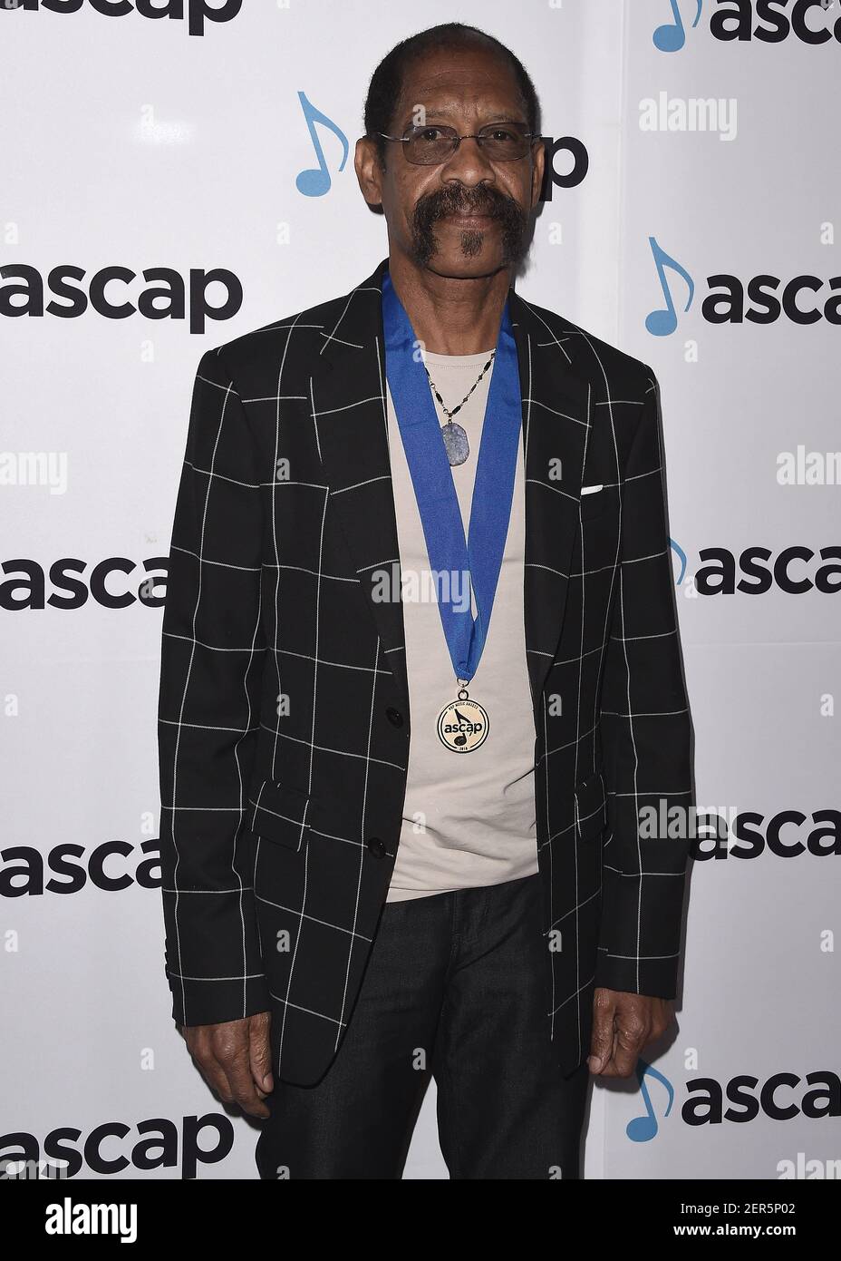 BEVERLY HILLS, CA - APRIL 23: Lonnie Jordan at the 35th Annual ASCAP ...
