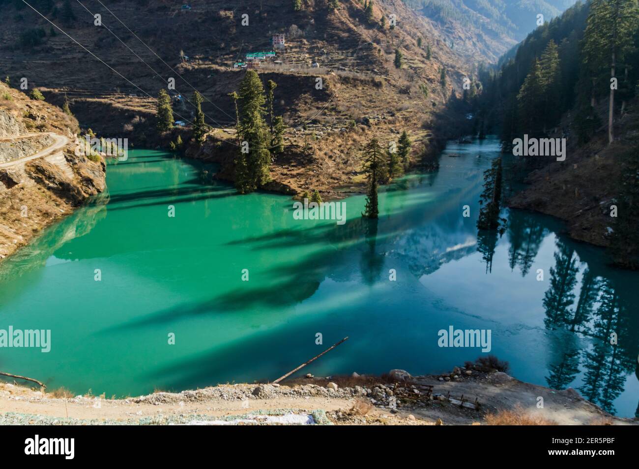 Parvati dam reservior in Barshaini Stock Photo - Alamy