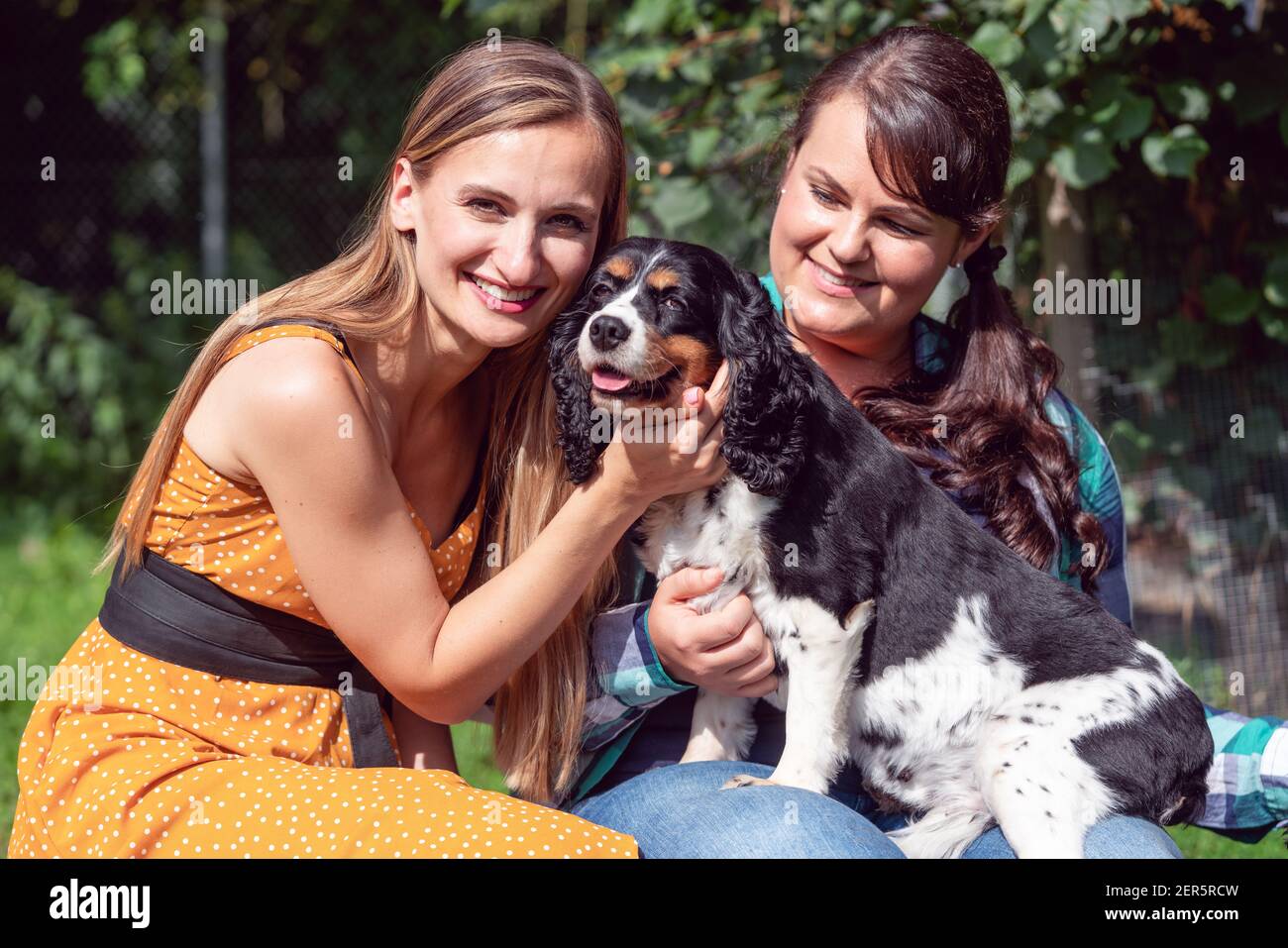 Women in shelter hi-res stock photography and images - Alamy