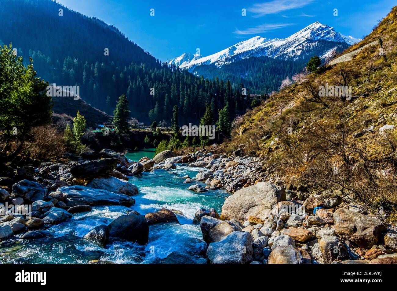 Parvati dam reservior in Barshaini Stock Photo - Alamy