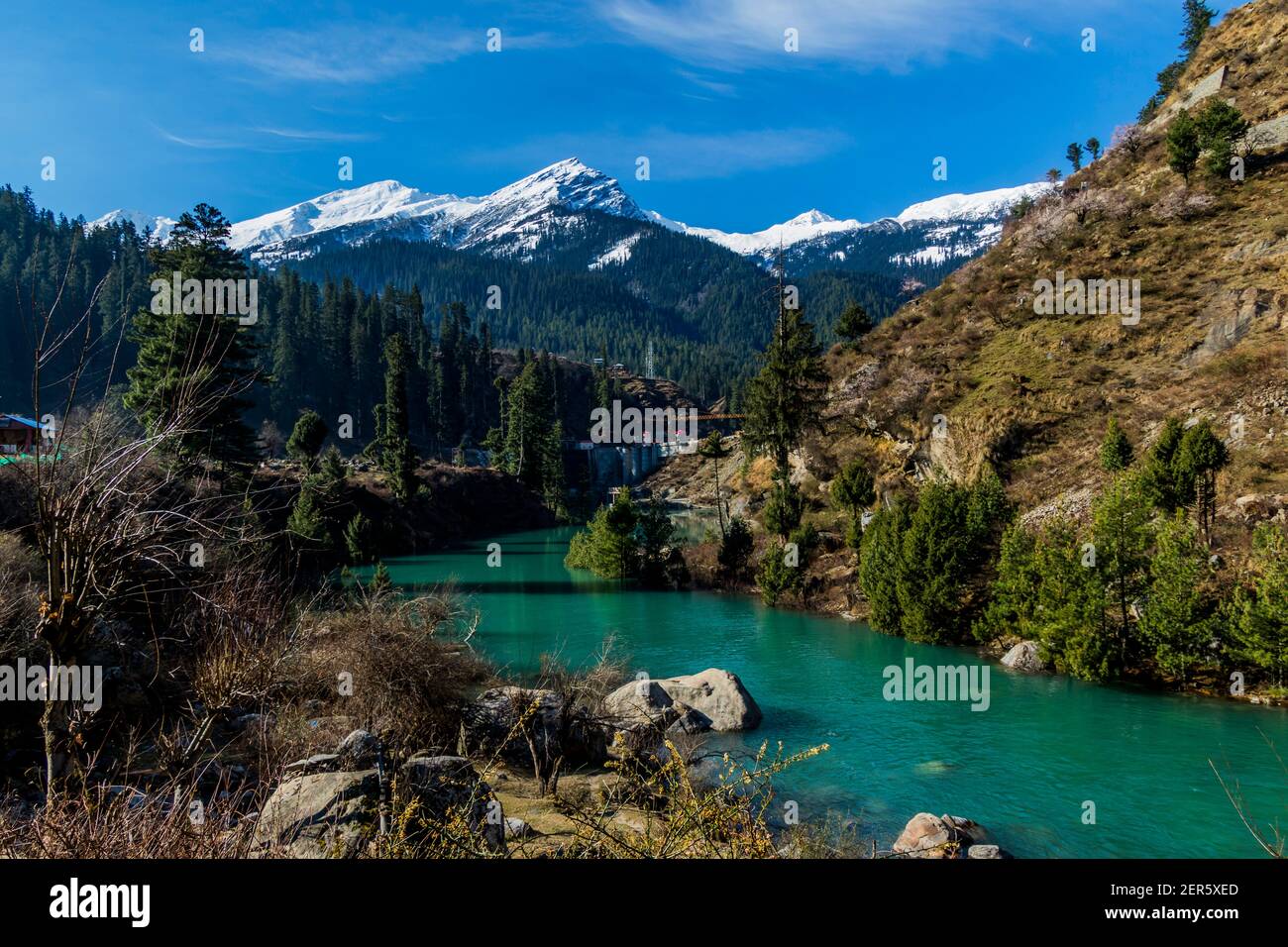 Parvati dam reservior in Barshaini Stock Photo - Alamy