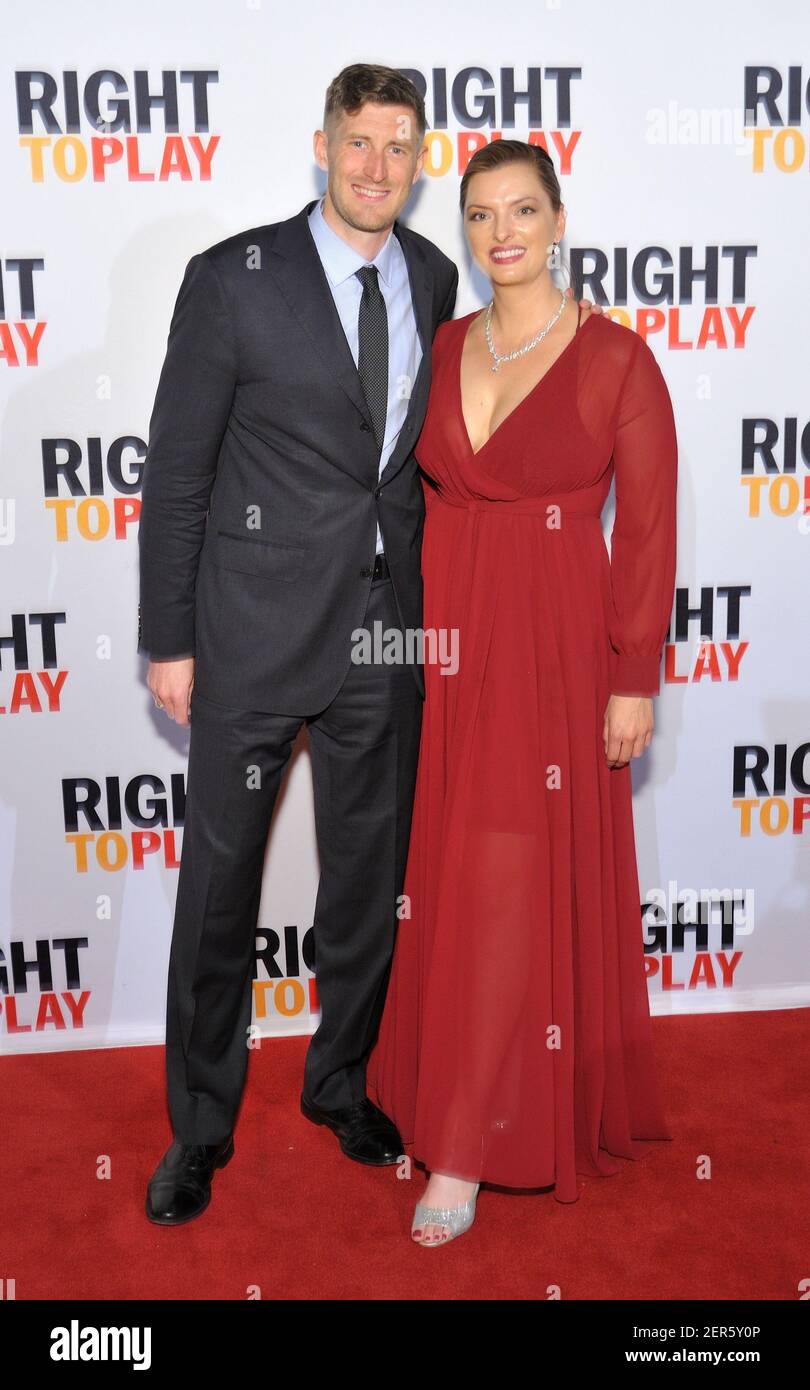 L-R: Olympic medalist Joey Cheek and Tamara Jenkins attend the Right to ...