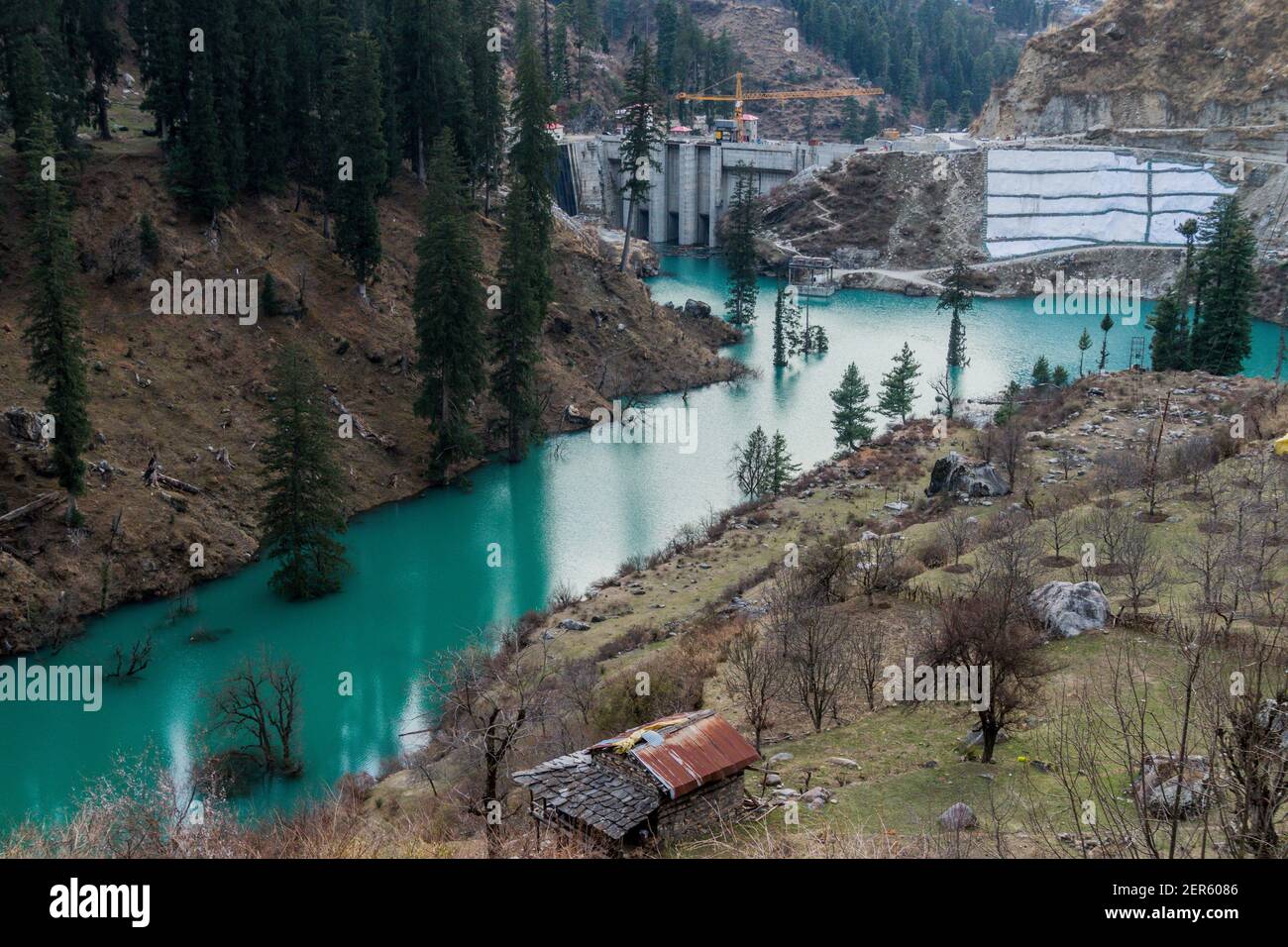 Parvati dam reservior in Barshaini Stock Photo - Alamy