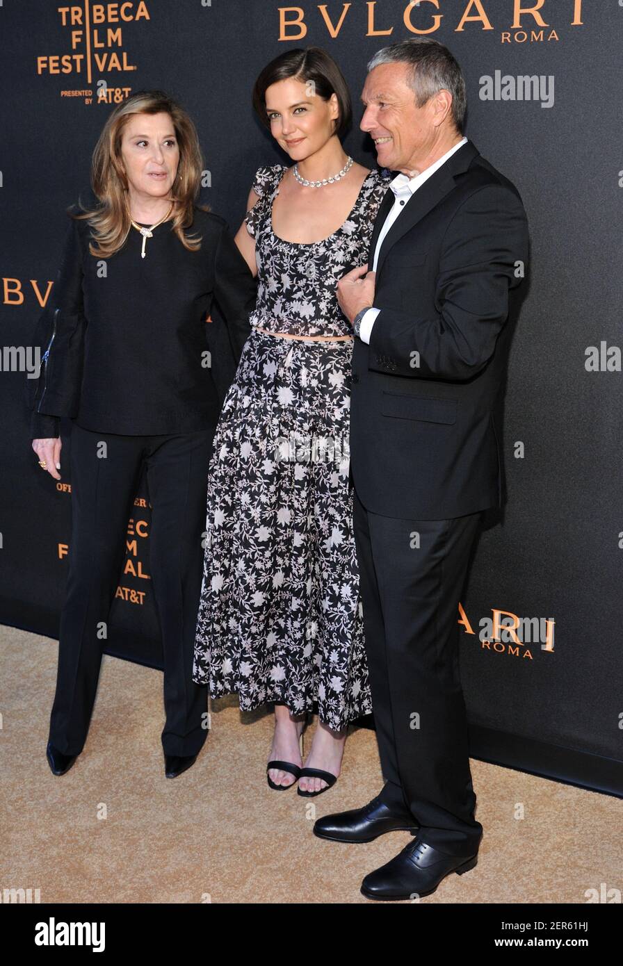 L-R: Producer Paula Weinstein, actress Katie Holmes and Bvlgari CEO ...