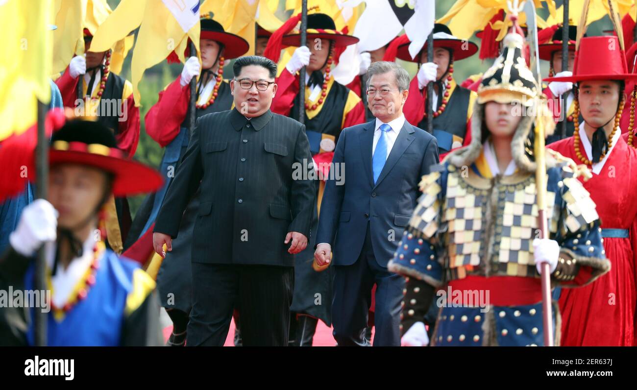 27 April 2018 - Panmunjom, South Korea : North Korean leader Kim Jong ...
