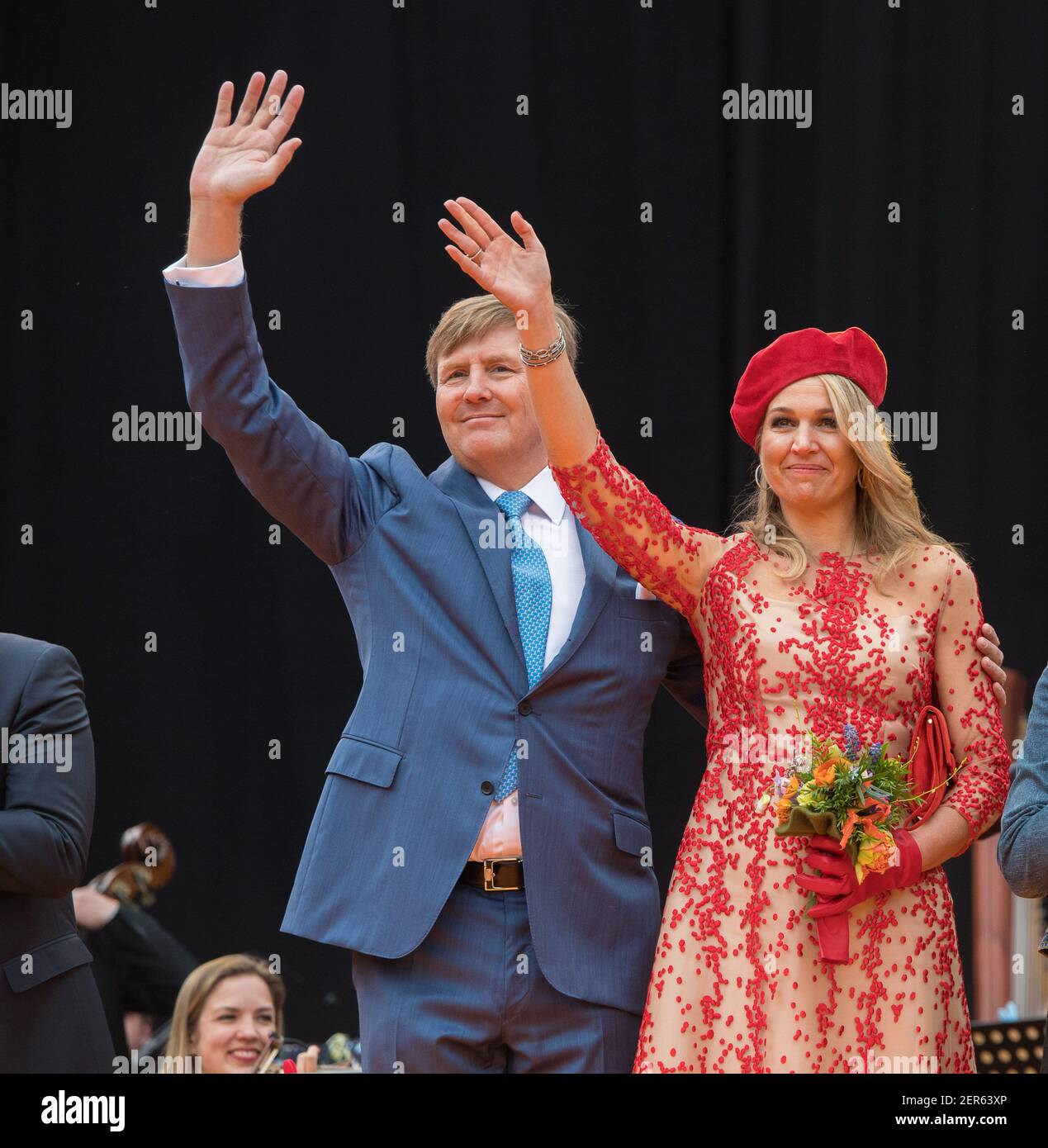 King Willem-Alexander and Queen Maxima celebrating King Willem ...